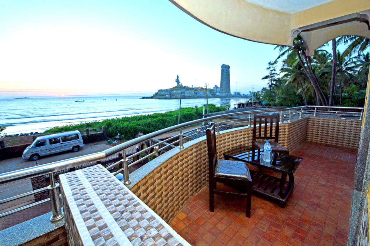 Photos of Aryana Guest House Sea View - Murudeshwar Hotel on Goibibo