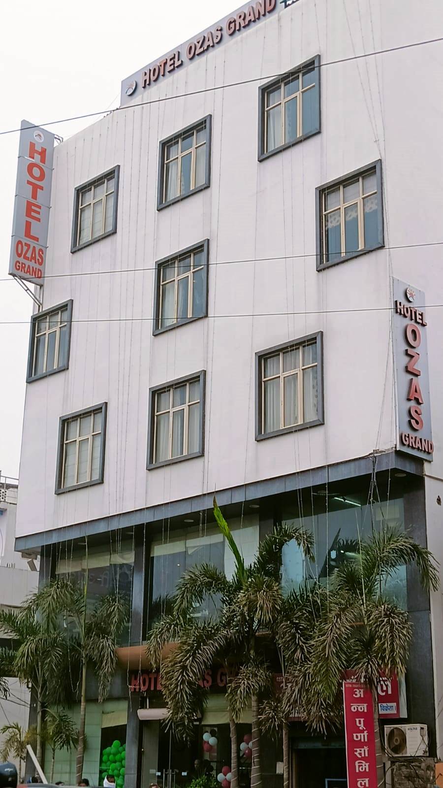 Hotel Ozas Grand - INFRONT OF BHU TRAUMA CENTER Varanasi - Reviews ...