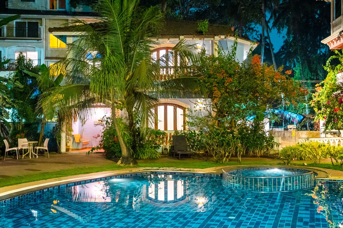 3BHK Duplex Villa w/ Pool & Bathtub|8 min to beach by Savera Stays 𝗕𝗢𝗢𝗞 ...