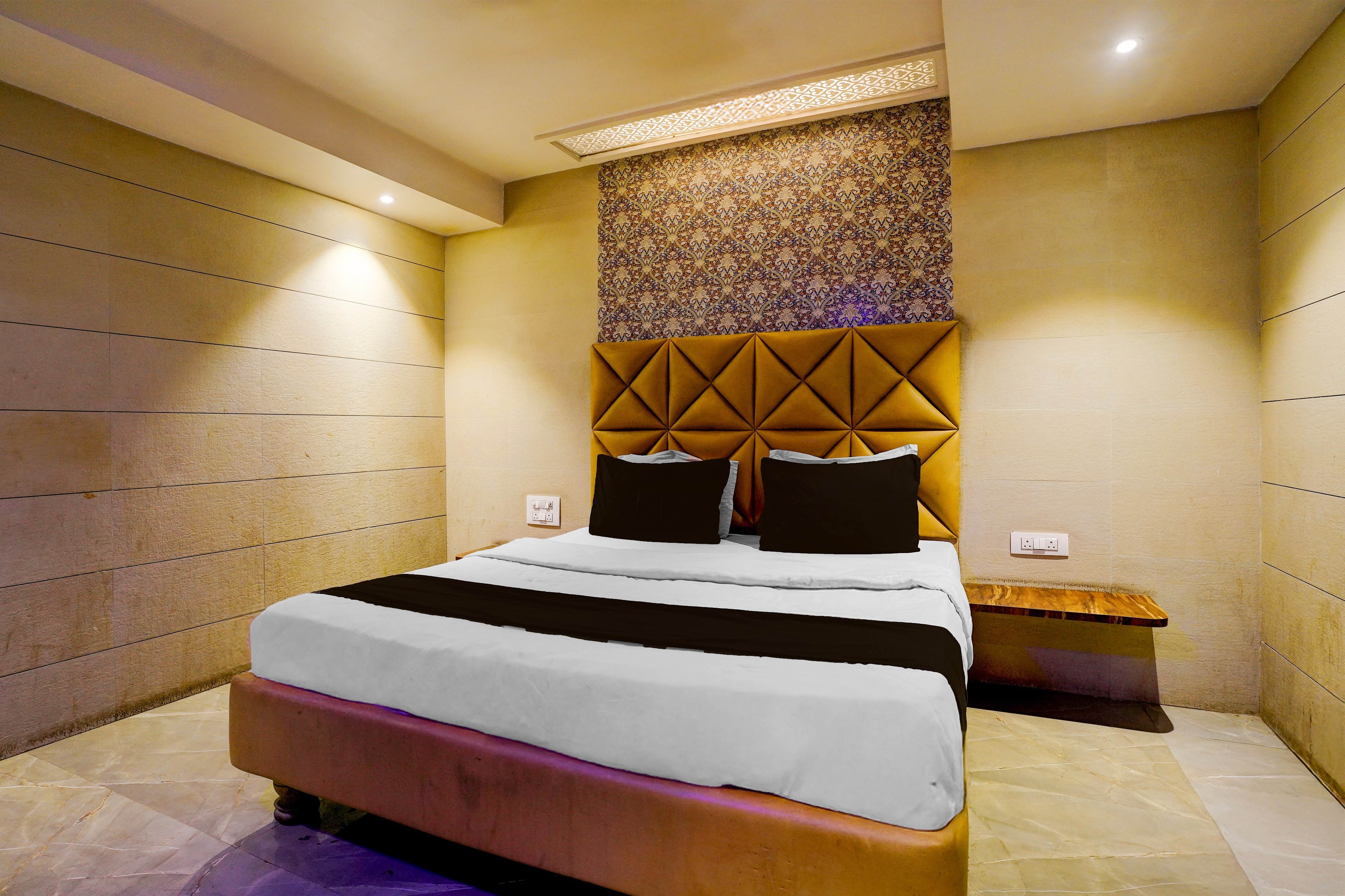 Rooms of Super Hotel O Diana Palace Lodging & Boarding - Hotel in ...