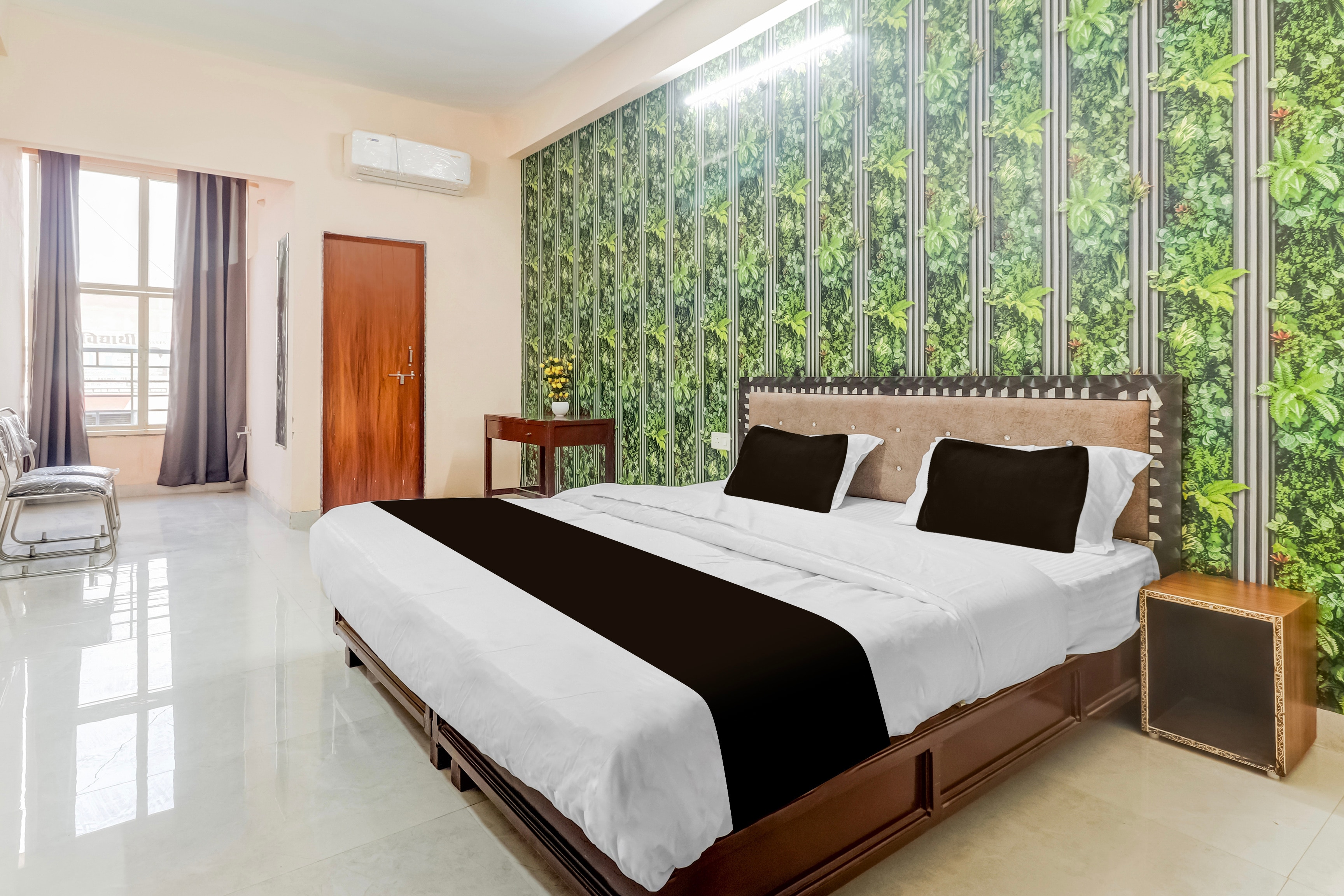 Hotel O by OYO Swastik inn 𝗕𝗢𝗢𝗞 Gwalior Hotel