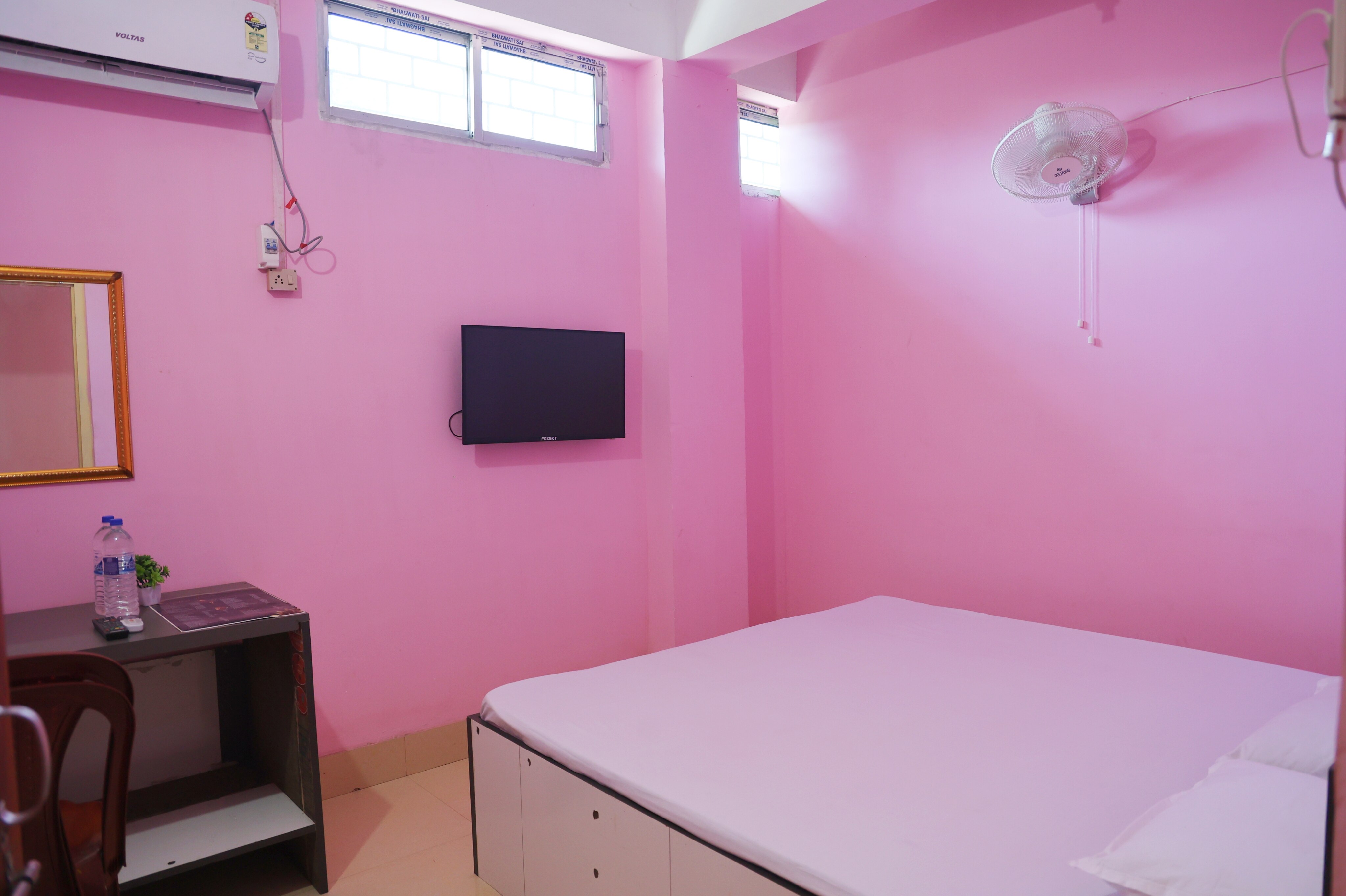 TopNotch Hotel S.K 𝗕𝗢𝗢𝗞 Jorhat Villa