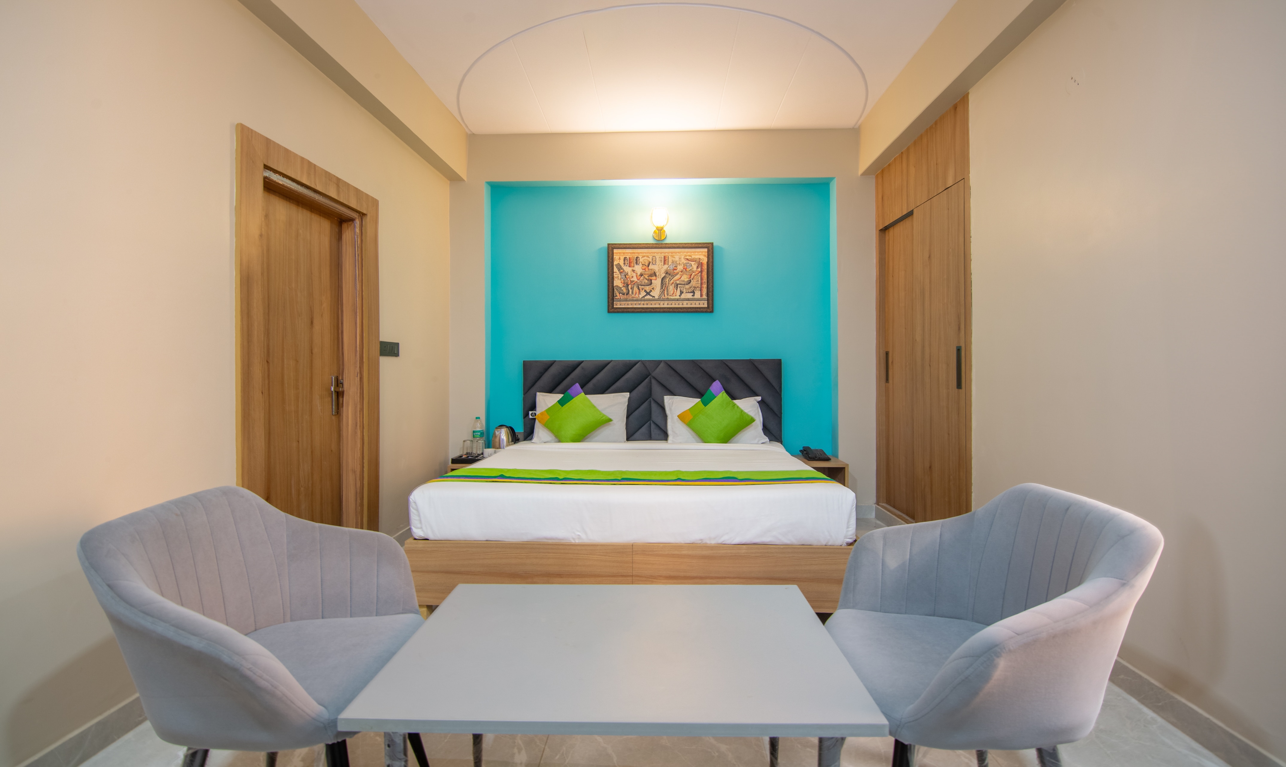 Treebo Elite Corporate, Sector 62 𝗕𝗢𝗢𝗞 Noida Hotel