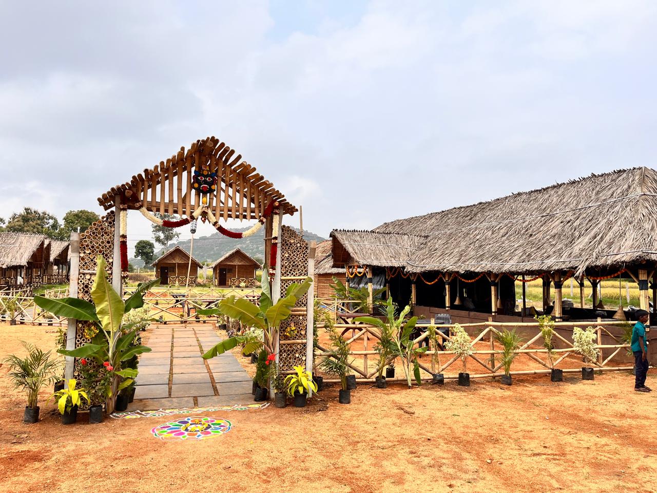 VEER EMPIRE RESORT hampi 𝗕𝗢𝗢𝗞 Gangavathi Homestay