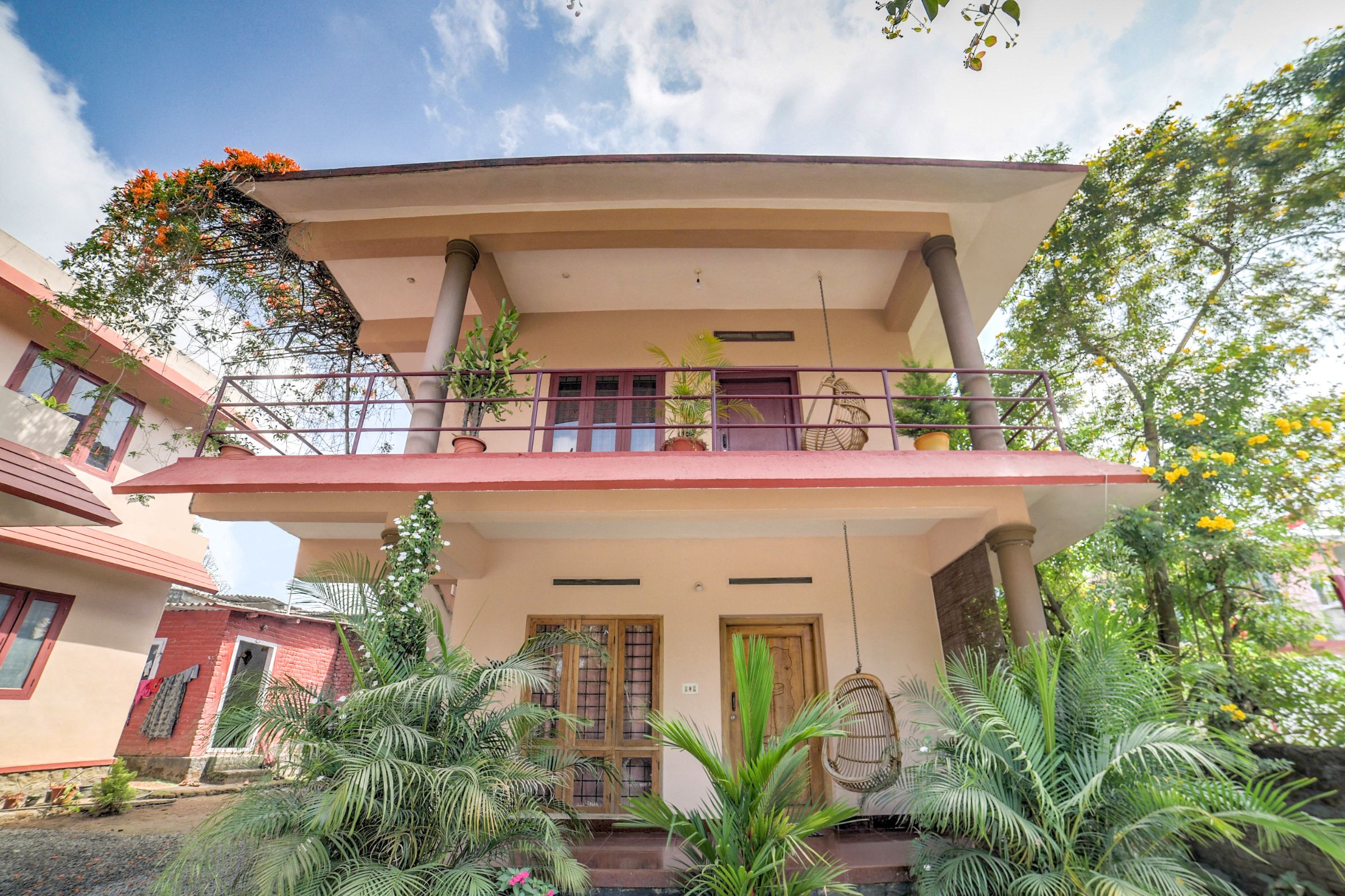 Summer Cottage 𝗕𝗢𝗢𝗞 Thekkady Homestay