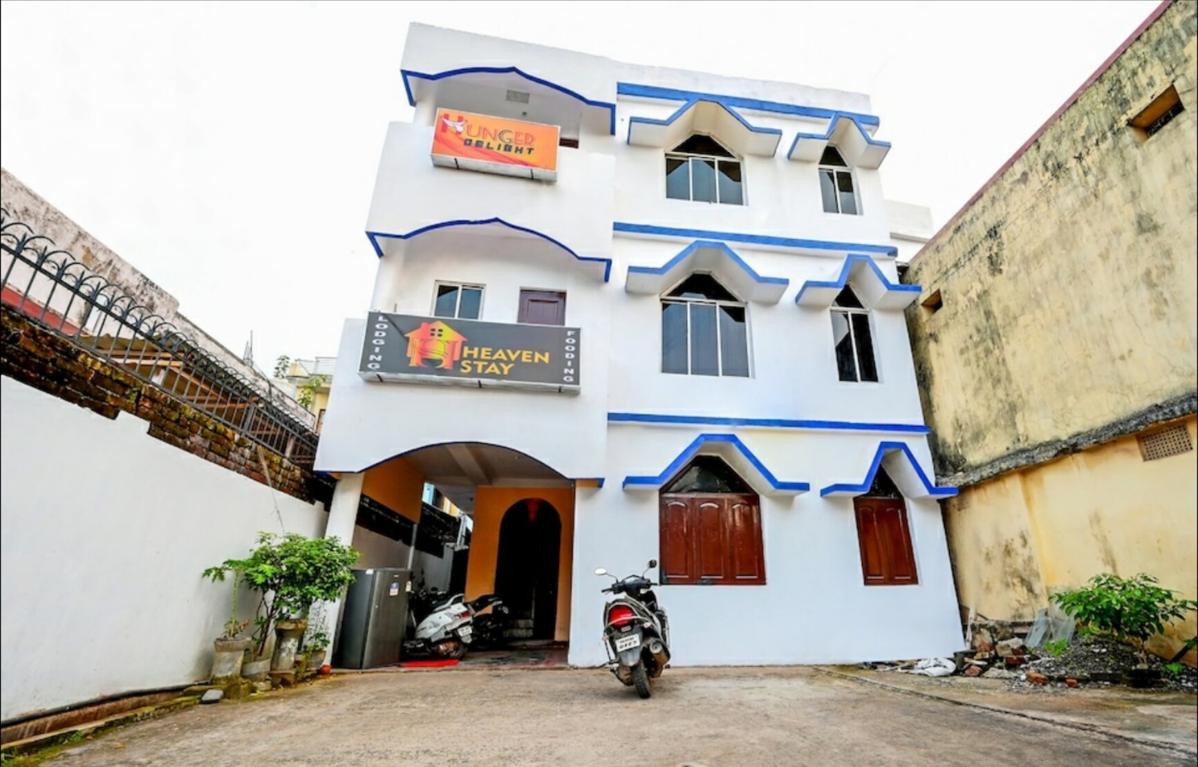 SPOT O Heaven Stay 𝗕𝗢𝗢𝗞 Cuttack Hotel