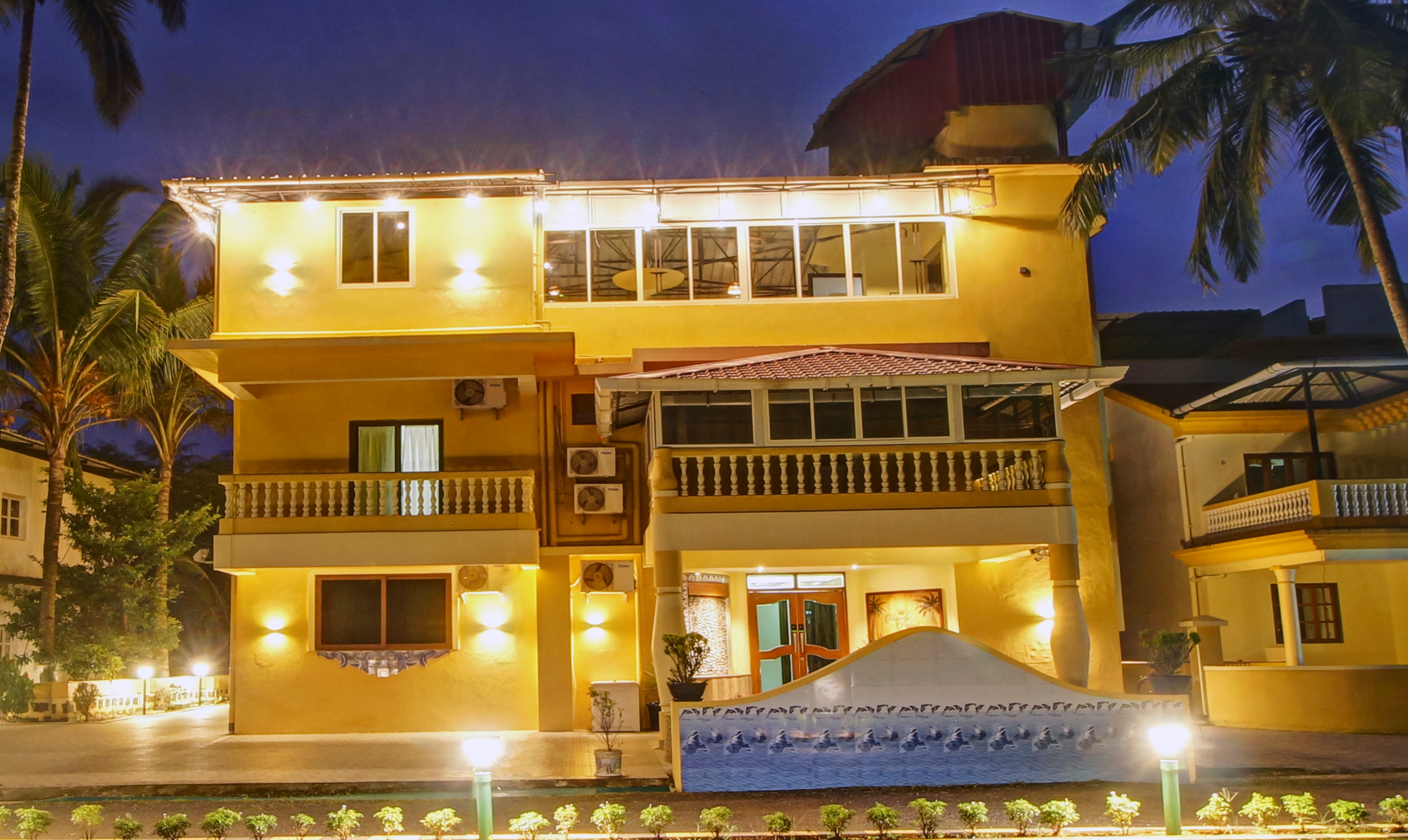 Treebo Majestic Palms, 2 Km From Colva Beach Hotel Goa - Reviews ...