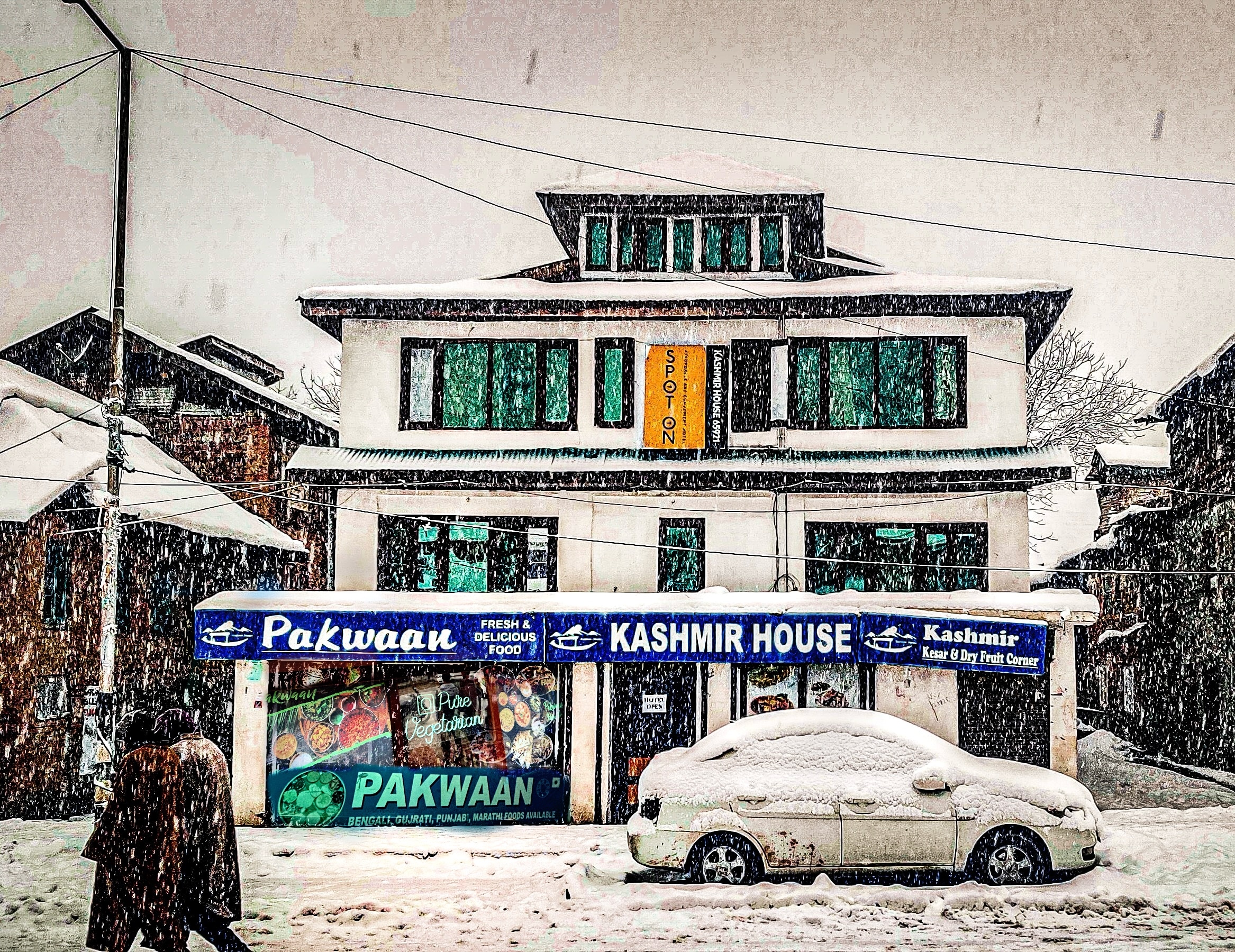 Rooms of Kashmir House Pahalgam - Pahalgam Hotel on Goibibo