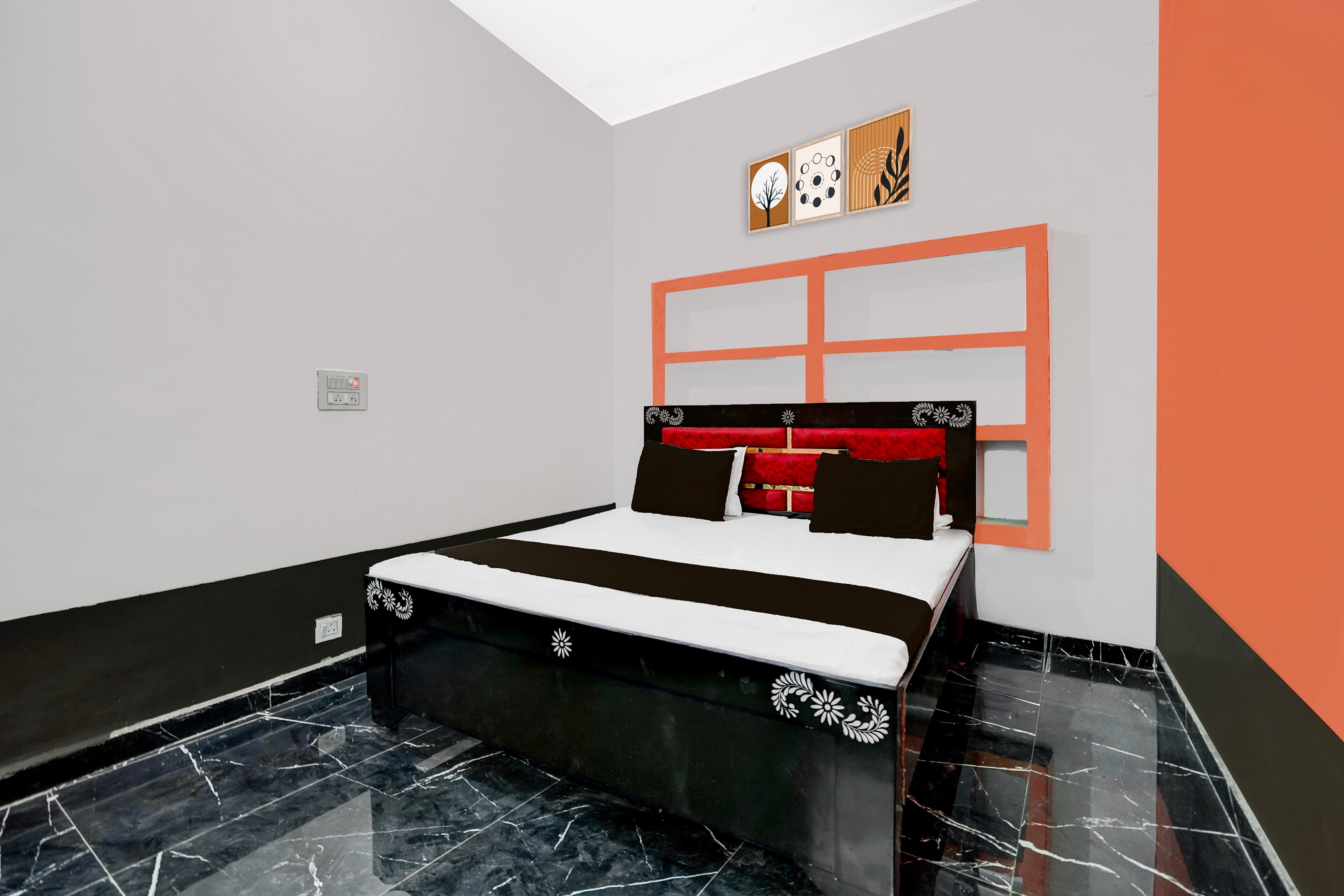Hotel O SANGAM HOUSE HOTEL Jalesar - Reviews, Photos & Offer