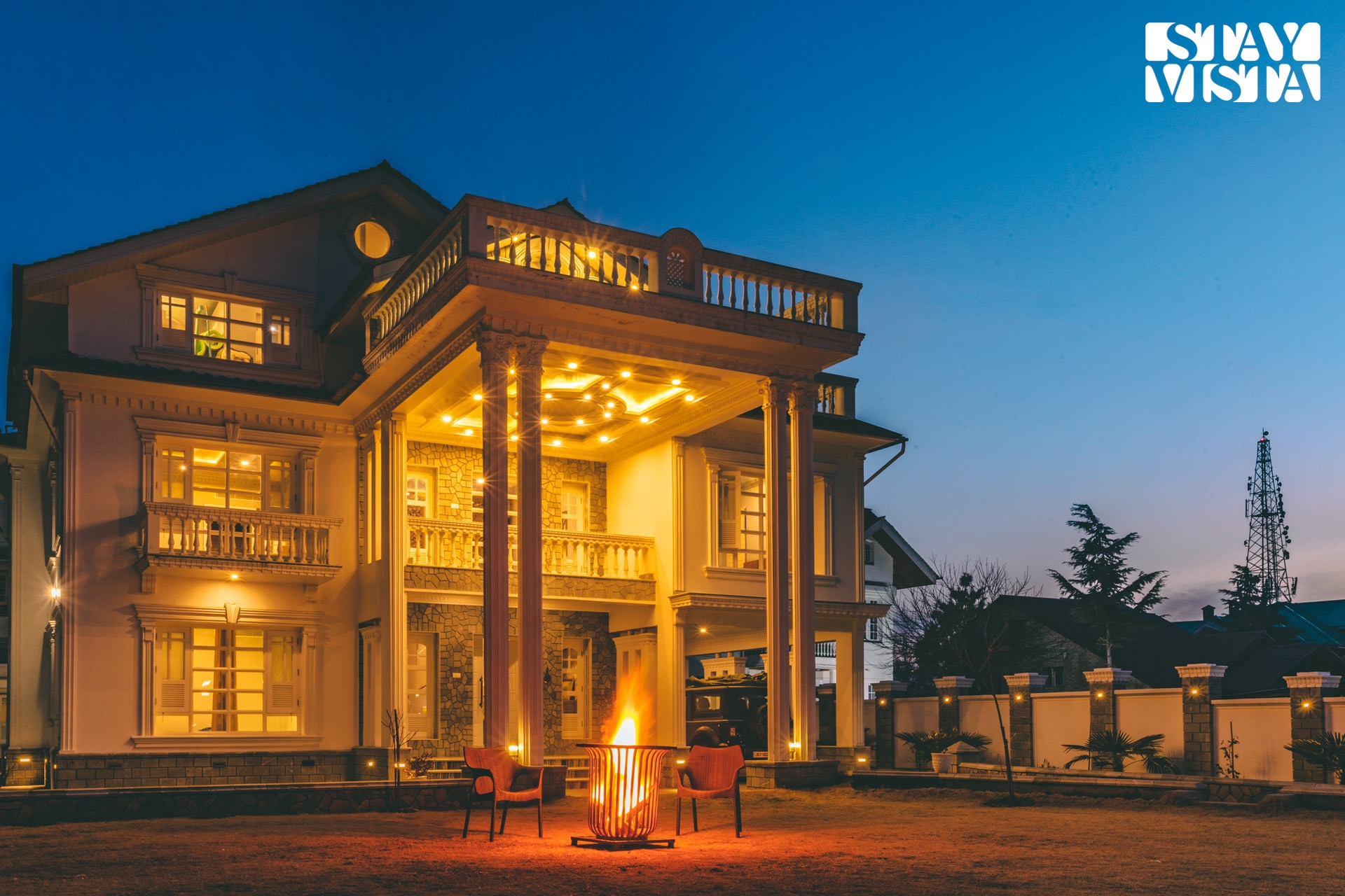 StayVista at Star @ Midsummer Moon Villa Srinagar - Reviews, Photos & Offer