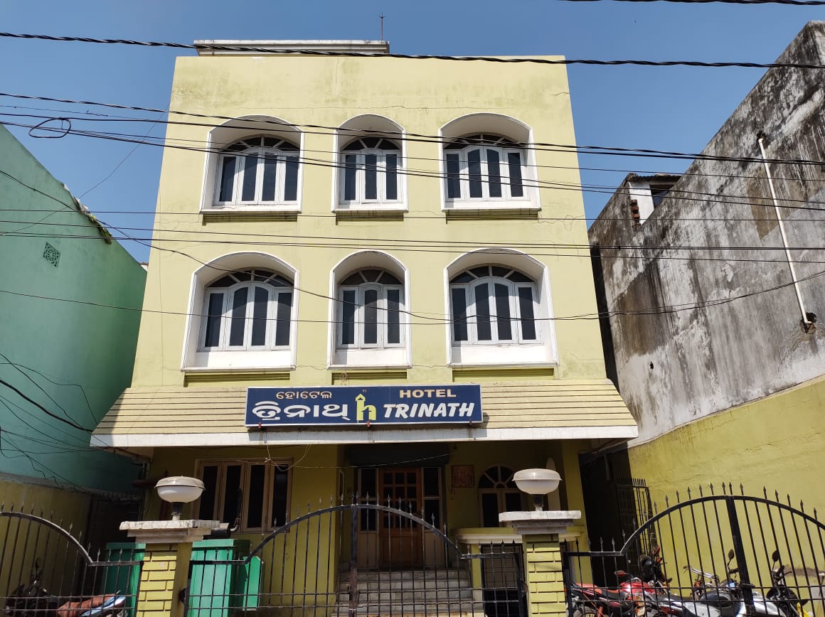 Hotel Trinath 𝗕𝗢𝗢𝗞 Nayagarh ${hd_property_type_token}