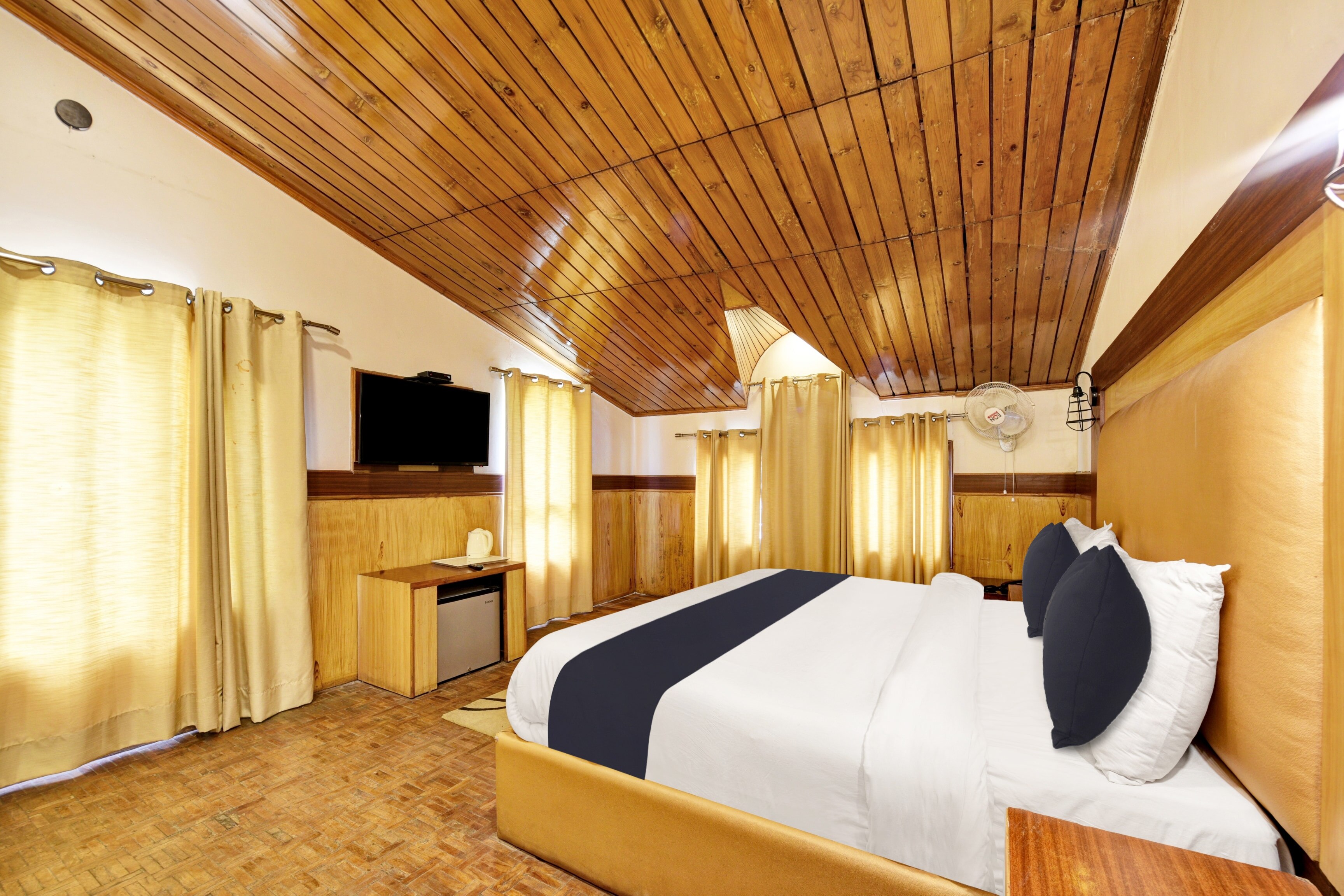 Hotel O Hilltone Resorts 𝗕𝗢𝗢𝗞 Manali Hotel