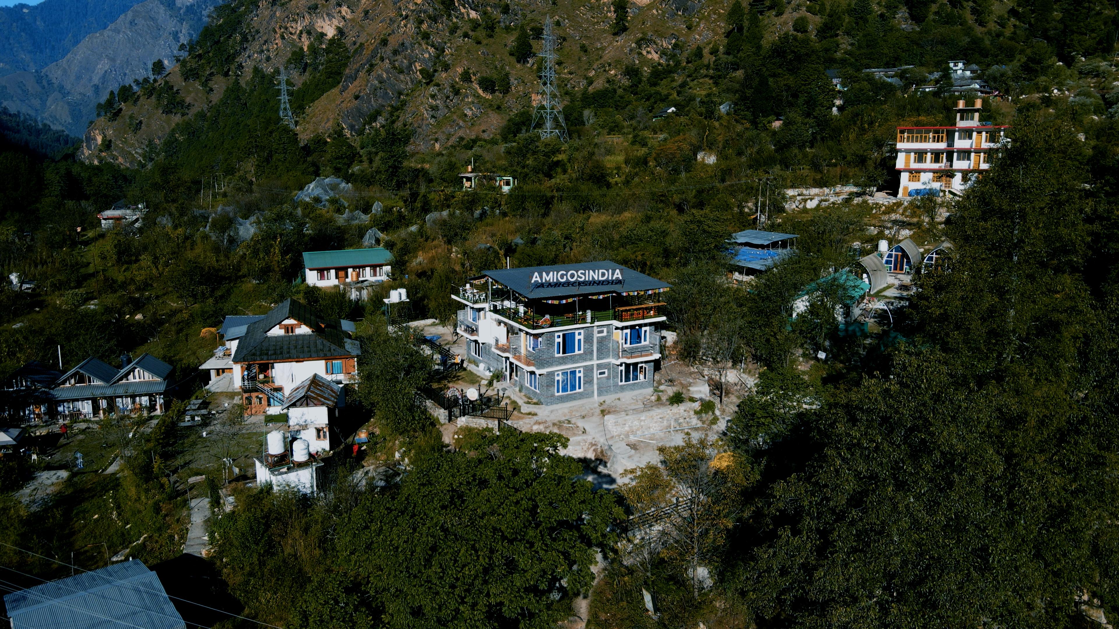 AmigosIndia Katagla (Kasol) 𝗕𝗢𝗢𝗞 Kasol Hostel