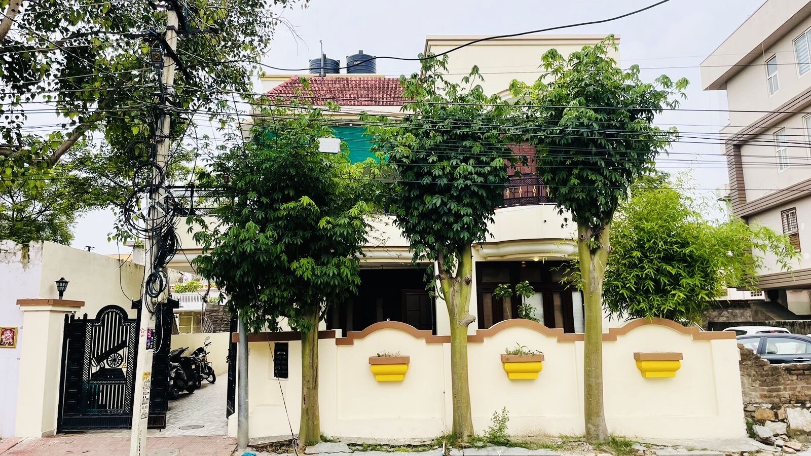 Entire 3Bhk in Civil line Jaipur 𝗕𝗢𝗢𝗞 Jaipur Apartment