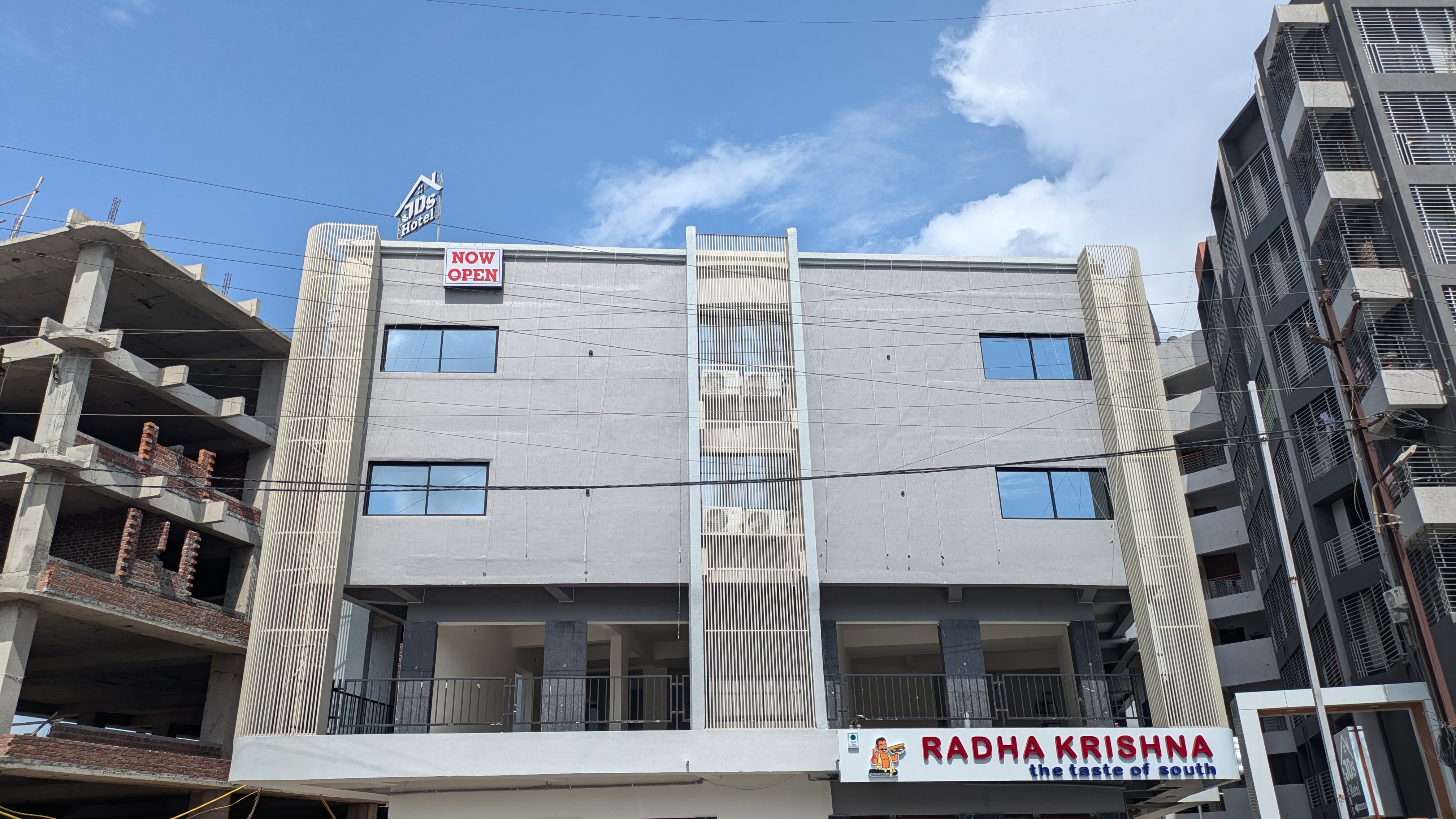 Hotel JDS, Vapi 𝗕𝗢𝗢𝗞 Vapi Hotel