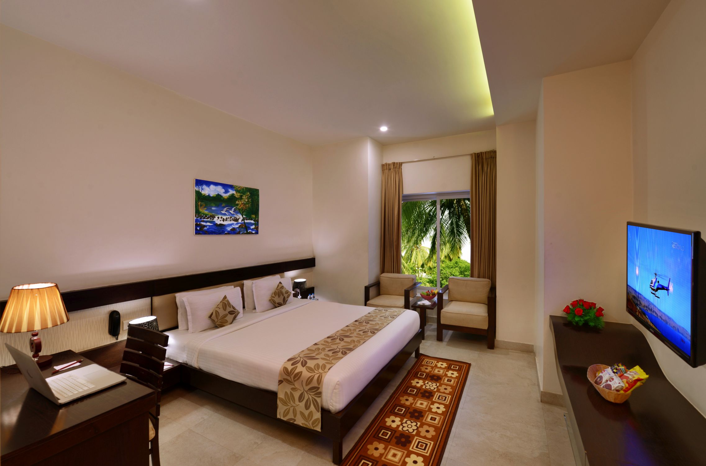 Heaven View Clark Inn Kanpur 𝗕𝗢𝗢𝗞 Kanpur Hotel