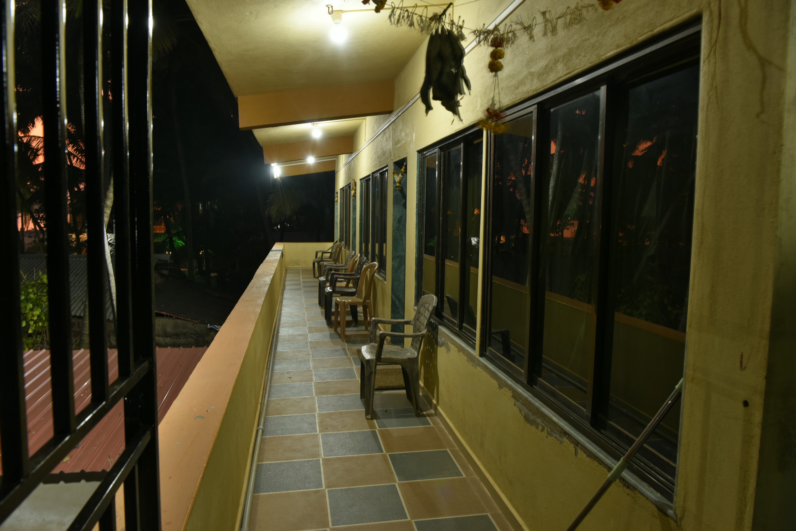 Divers Nest Hostel And Homestays 𝗕𝗢𝗢𝗞 Malvan Homestay