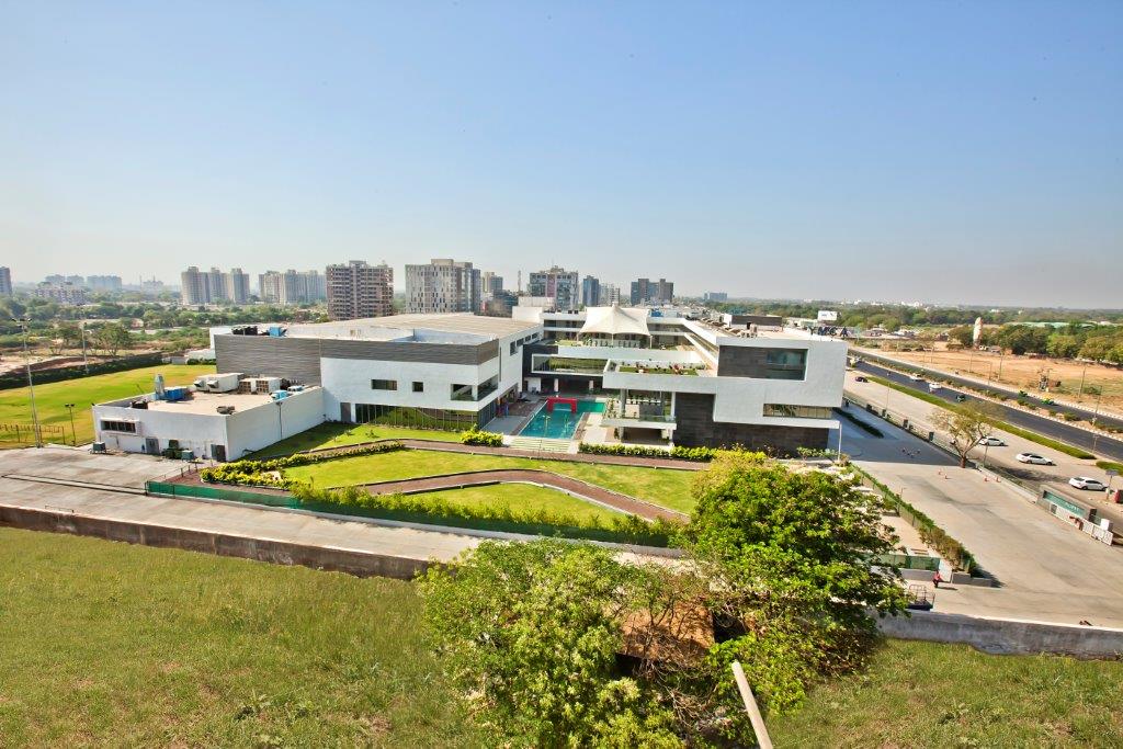 YMCA International Centre 𝗕𝗢𝗢𝗞 Ahmedabad Hotel