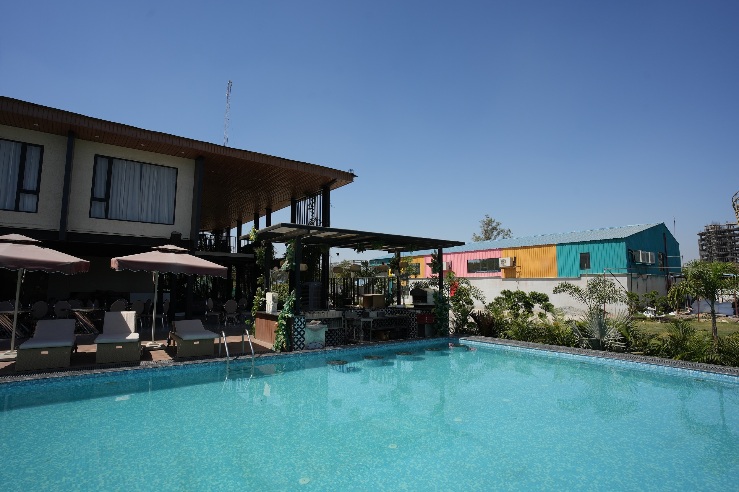 VintClub Resort Lucknow - Reviews, Photos & Offer