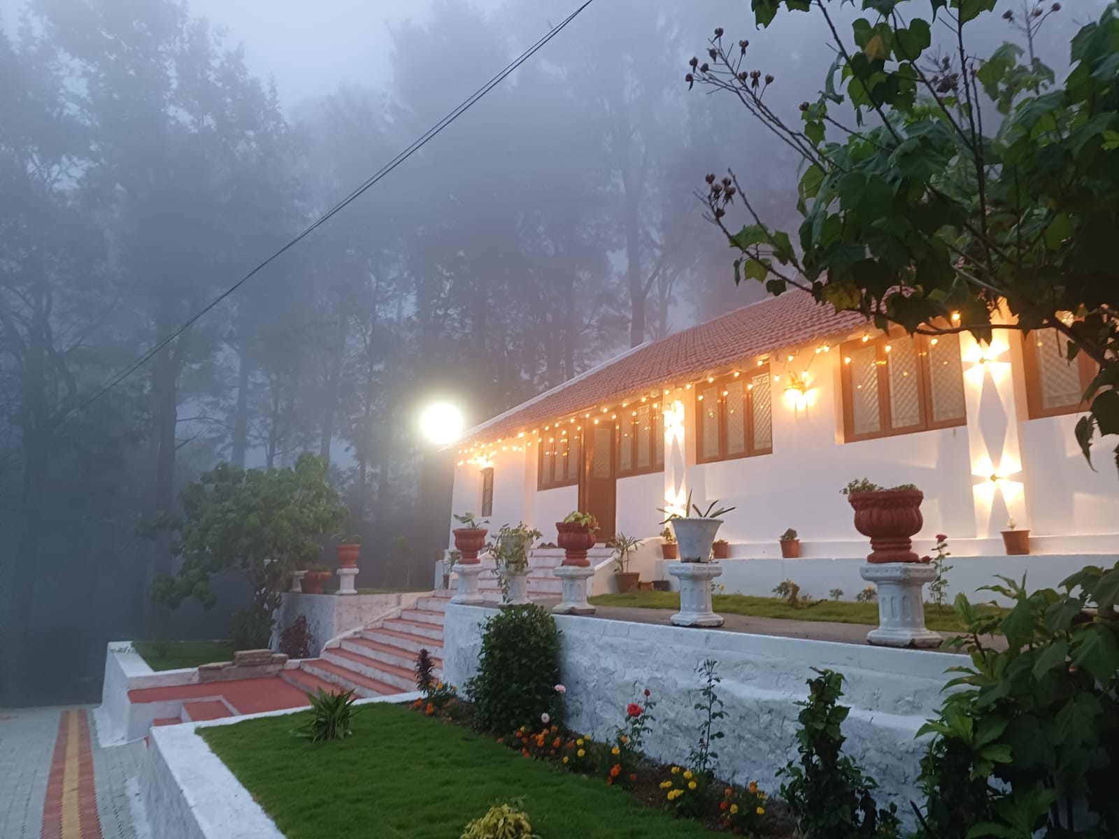 The PANCHU Luxury Stay 𝗕𝗢𝗢𝗞 Yercaud Homestay