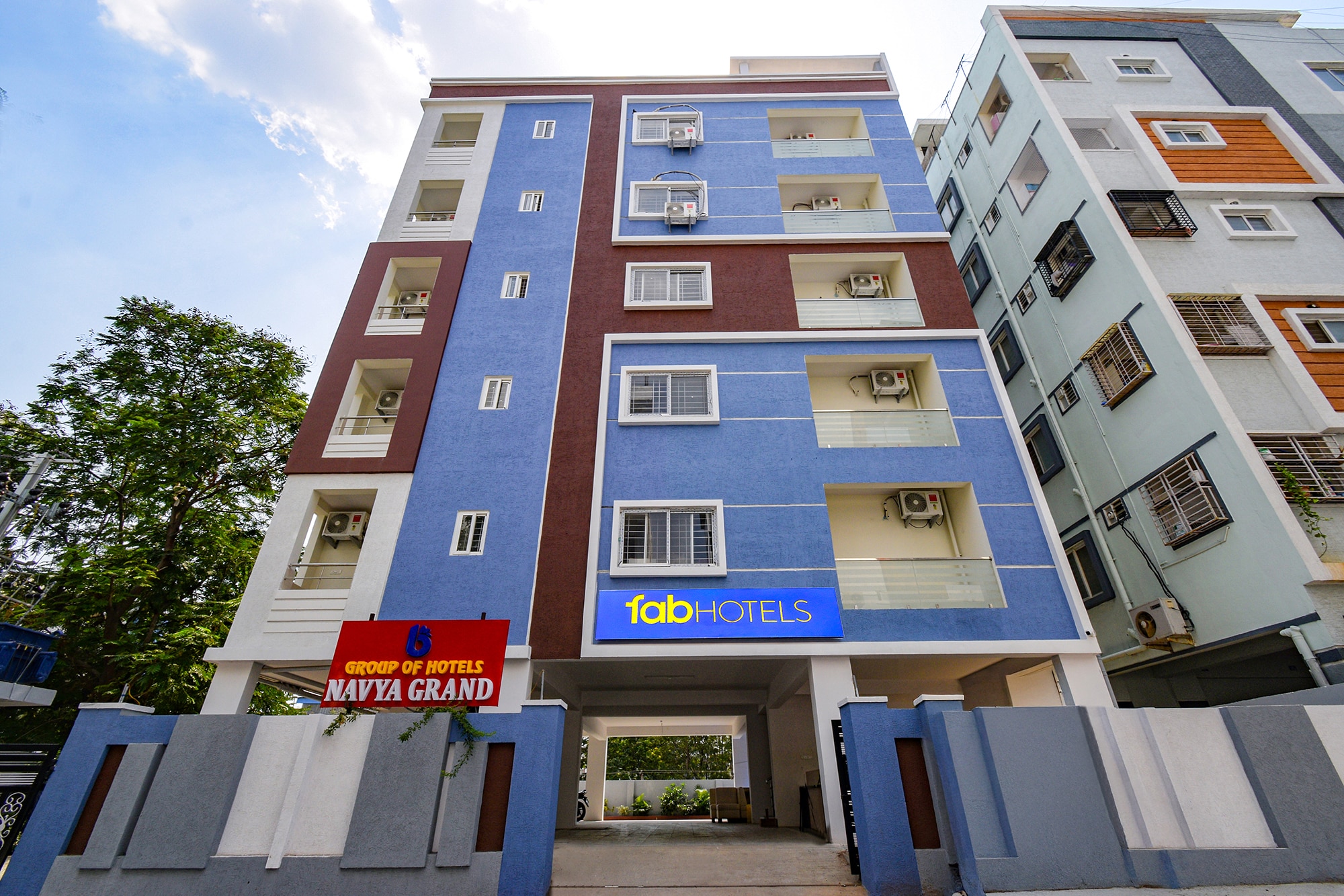 FabHotel Navya Grand- Nr Sree Suraksha Multispeciality Hospital ...