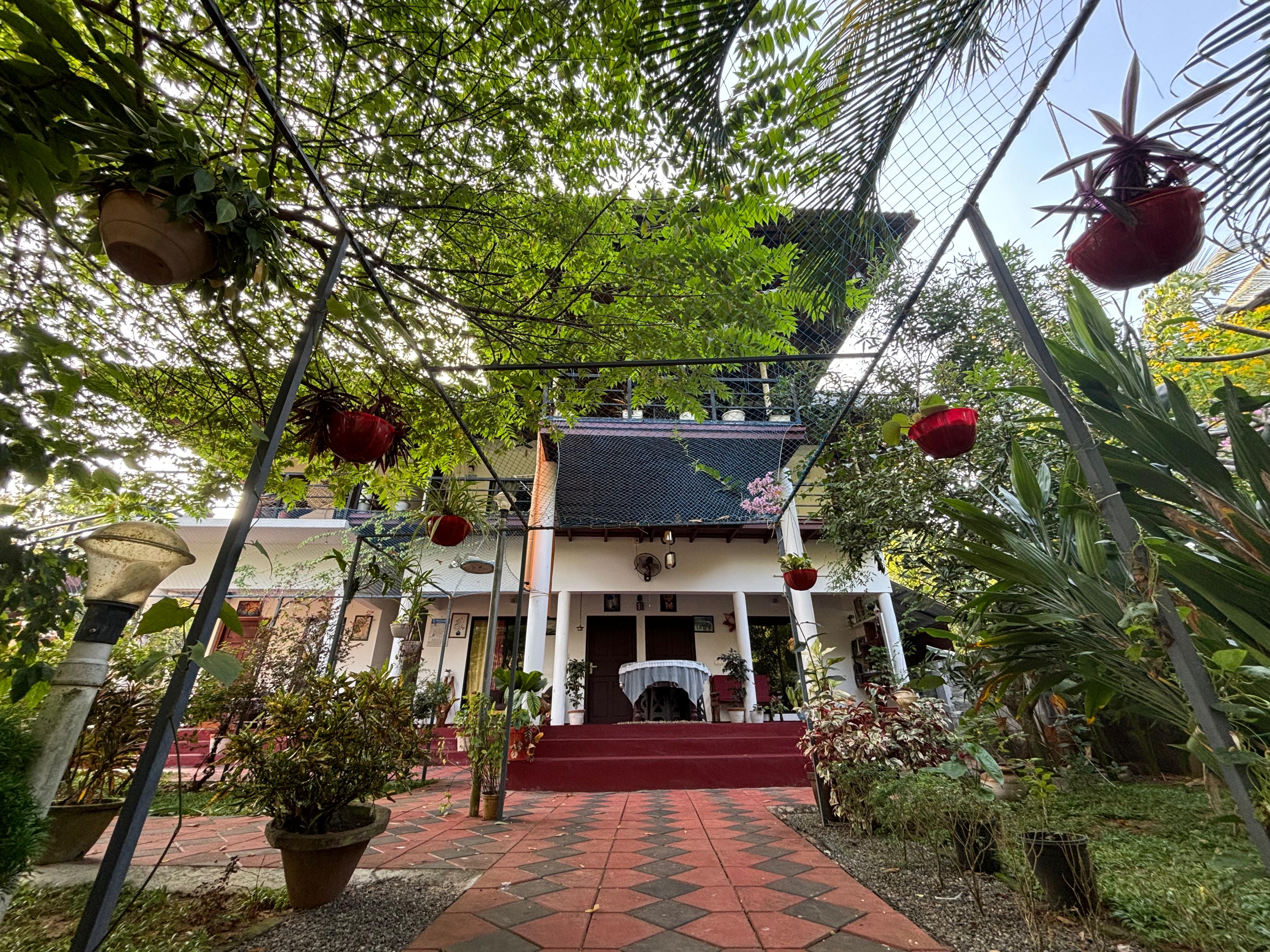 Marari Charlys Homestays 𝗕𝗢𝗢𝗞 Alleppey Homestay