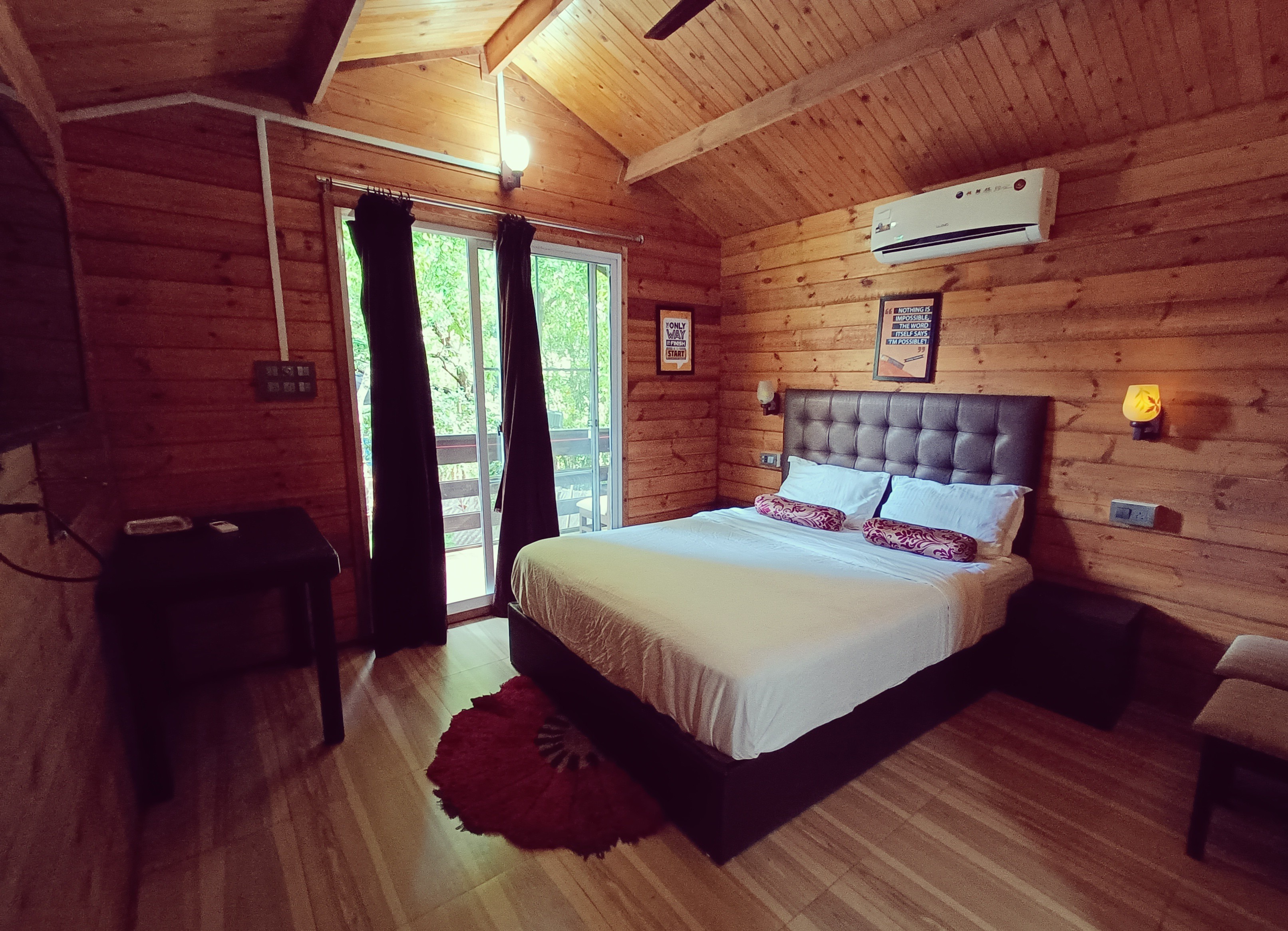 Greenland cottage's 𝗕𝗢𝗢𝗞 Goa Resort