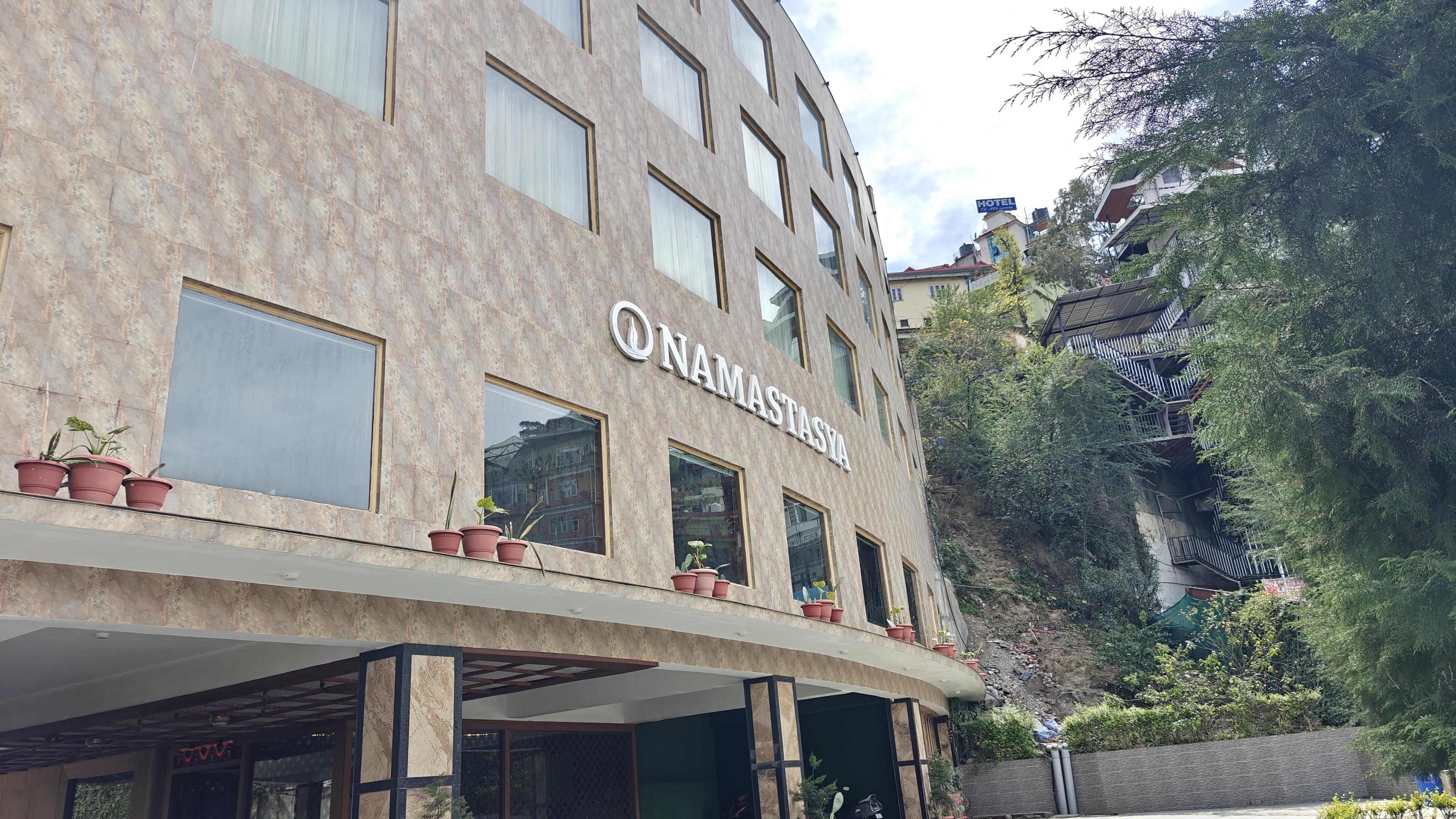 Namastasya 𝗕𝗢𝗢𝗞 Solan Hotel