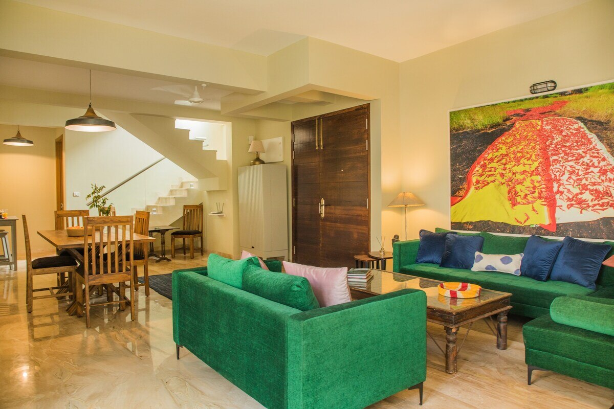 Luxury 4BHK Villa with Pvt Pool by tisyastays 𝗕𝗢𝗢𝗞 Goa Villa