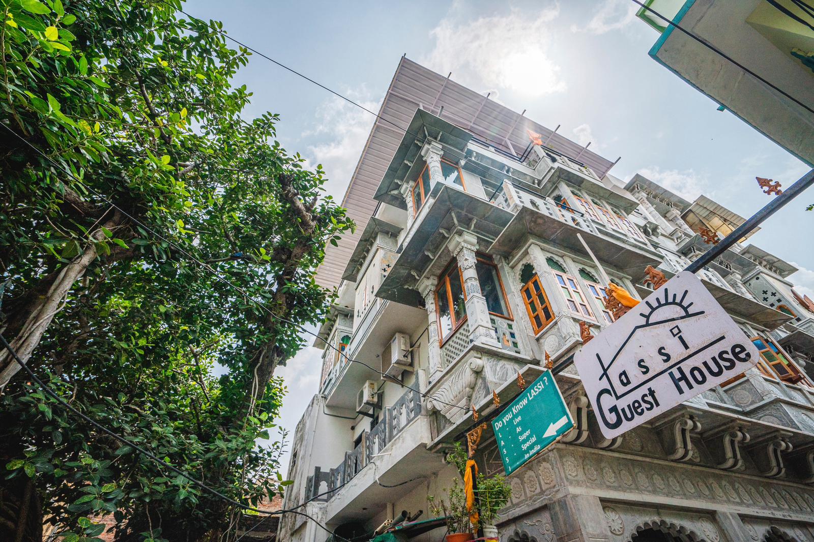 Lassi Guest House 𝗕𝗢𝗢𝗞 Udaipur Guest House