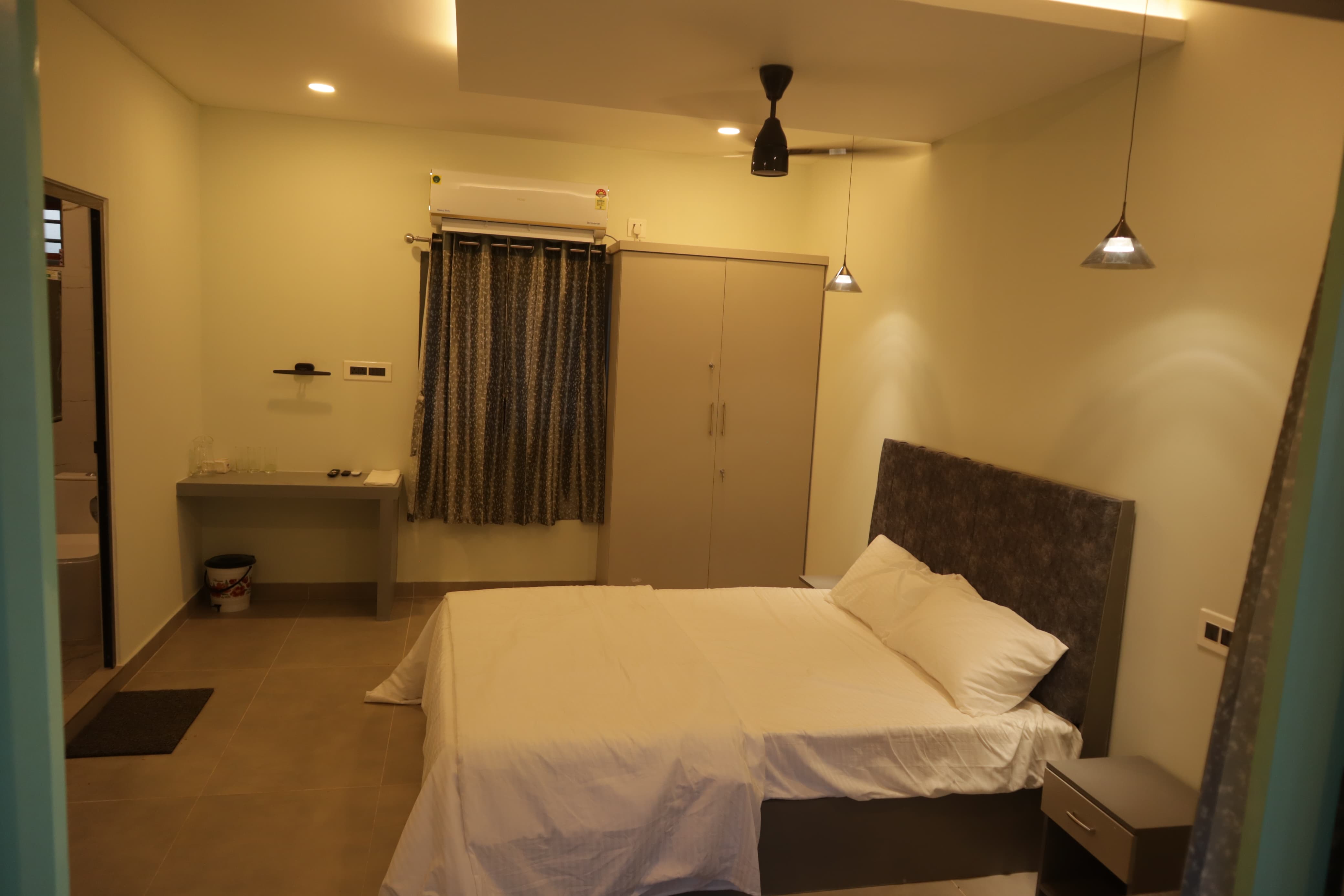 Amenities of Castle DAK