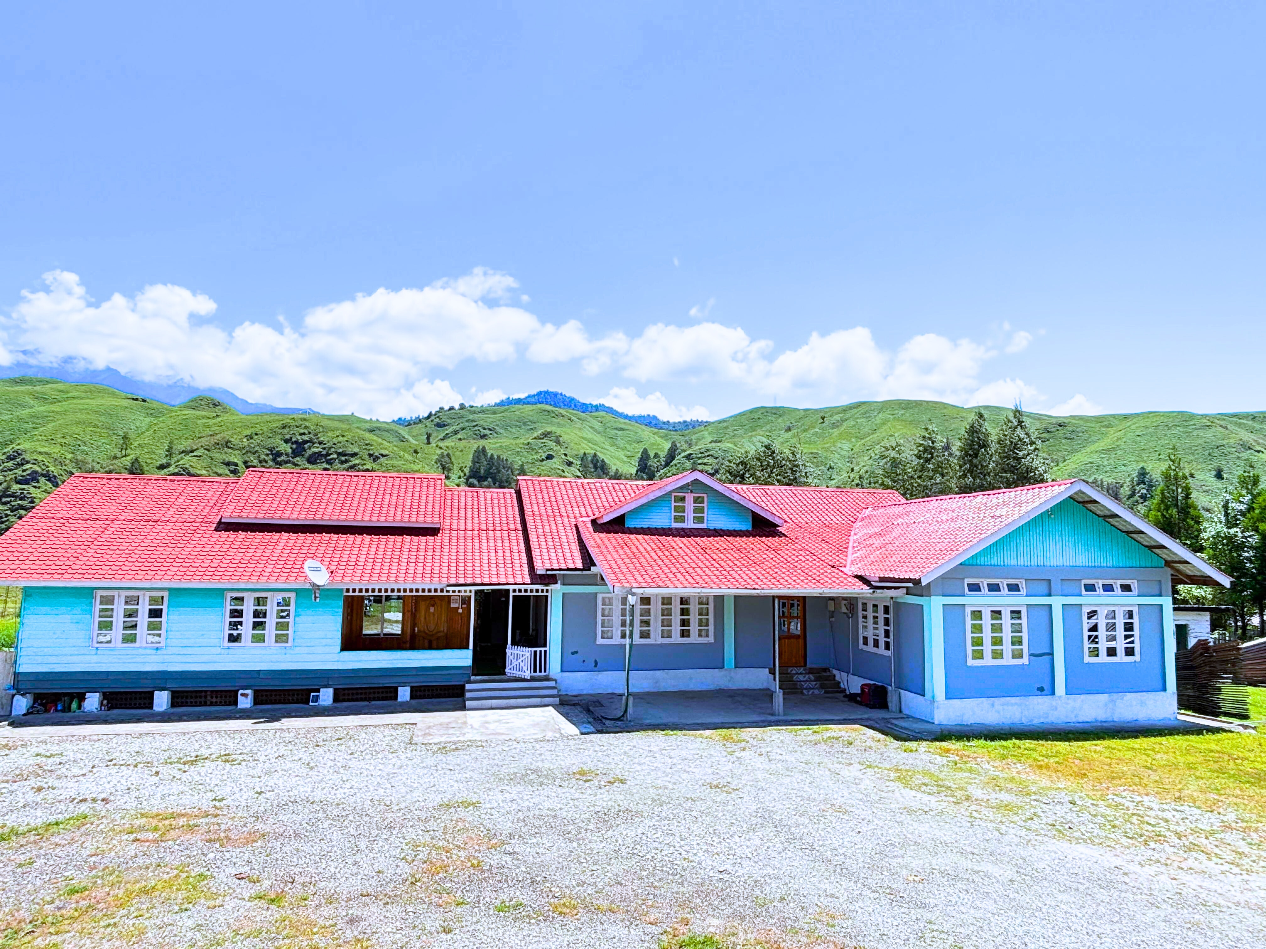 Mountain Homestay 𝗕𝗢𝗢𝗞 Mechuka Homestay