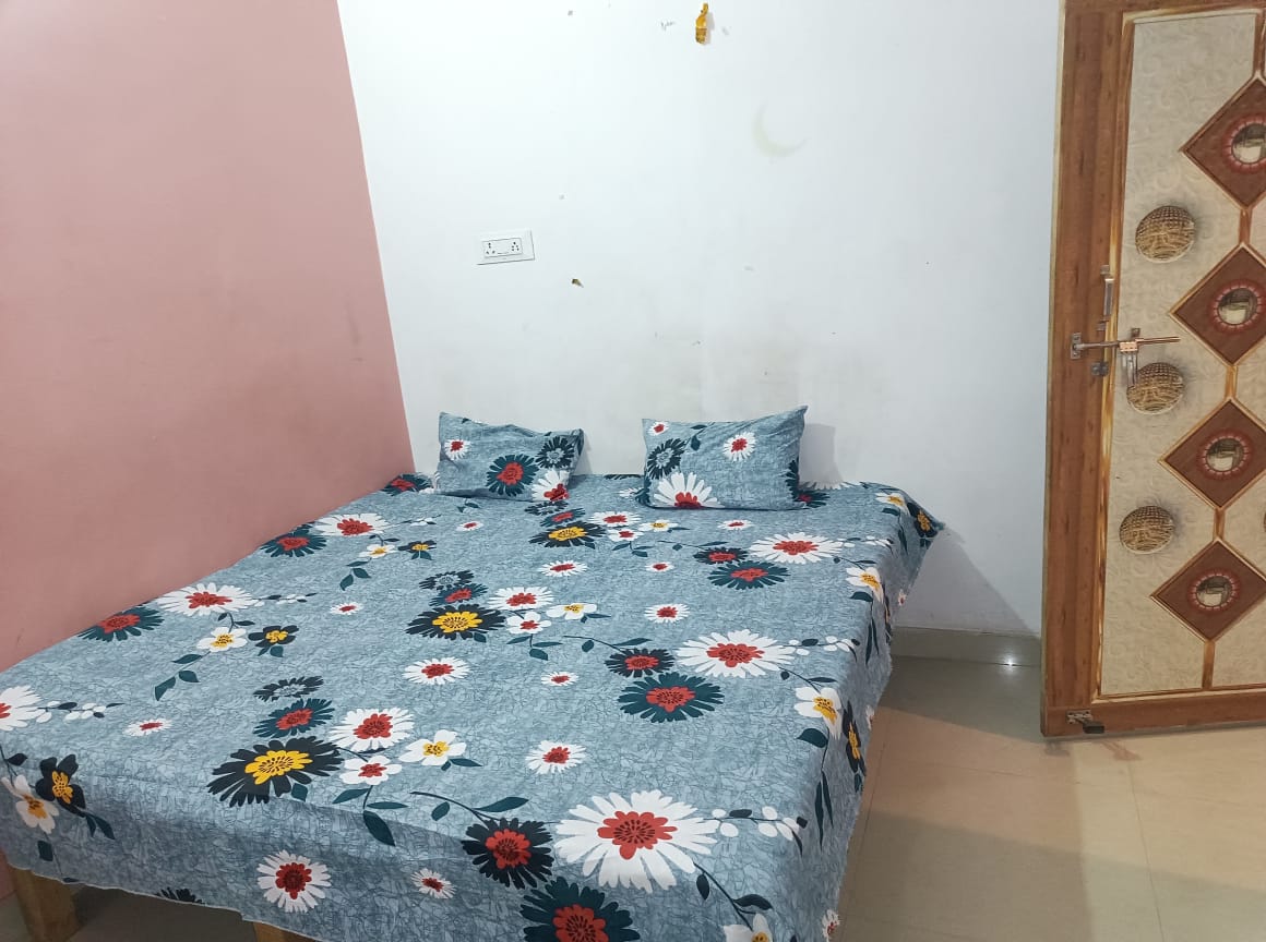 Sangam niwas sthan 𝗕𝗢𝗢𝗞 Prayagraj Cottage