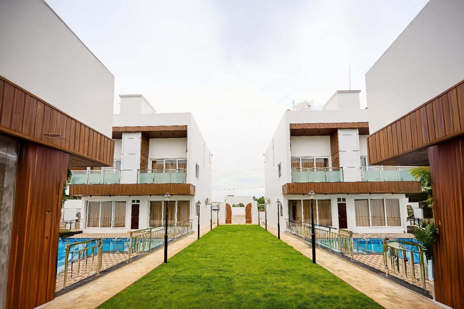 Rooms of ASJ Holiday Villa - Pondicherry Hotel on Goibibo