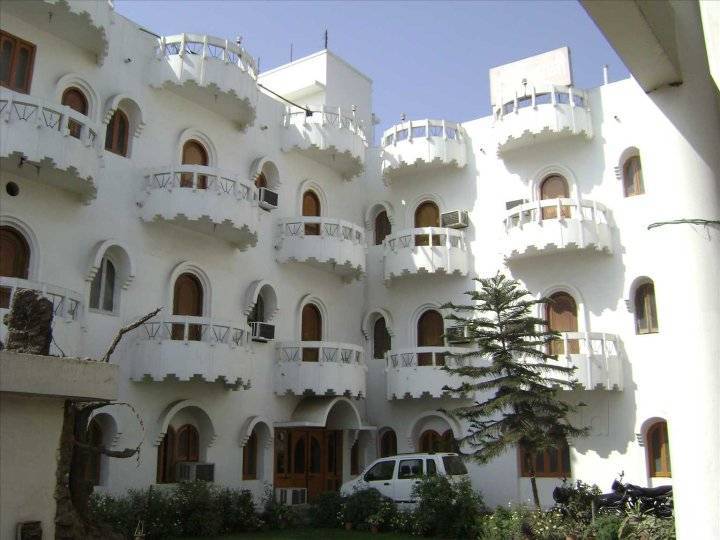 Hotel soni international 𝗕𝗢𝗢𝗞 Khalilabad Hotel