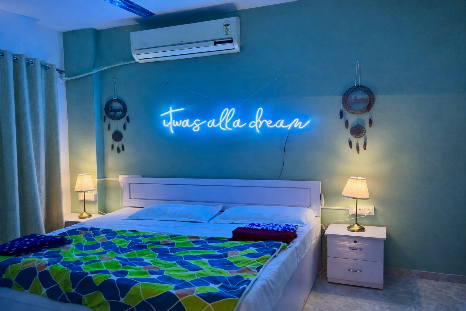 Amenities of Sugar Waves - Sweet Urban Escape