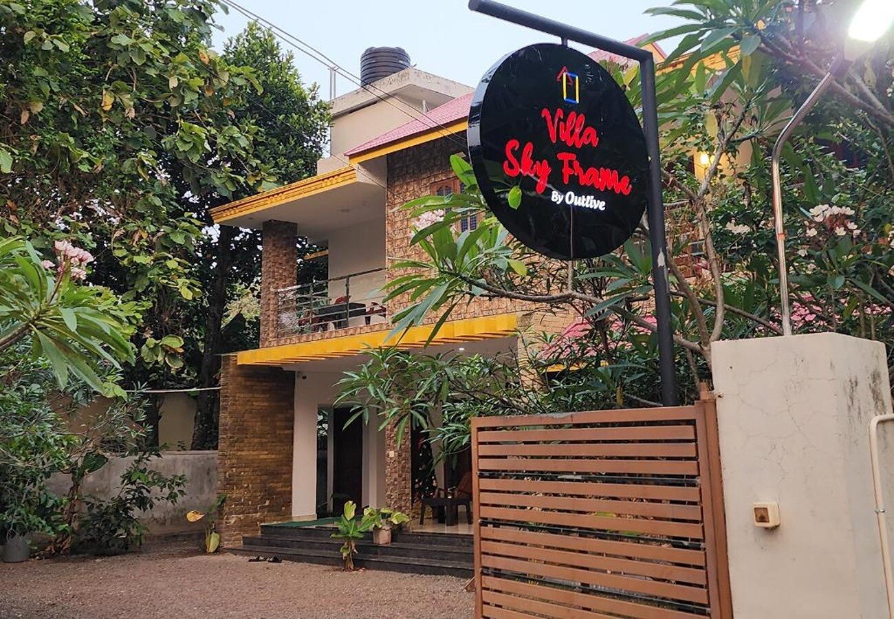 Villa Sky Frame 𝗕𝗢𝗢𝗞 Varkala Villa
