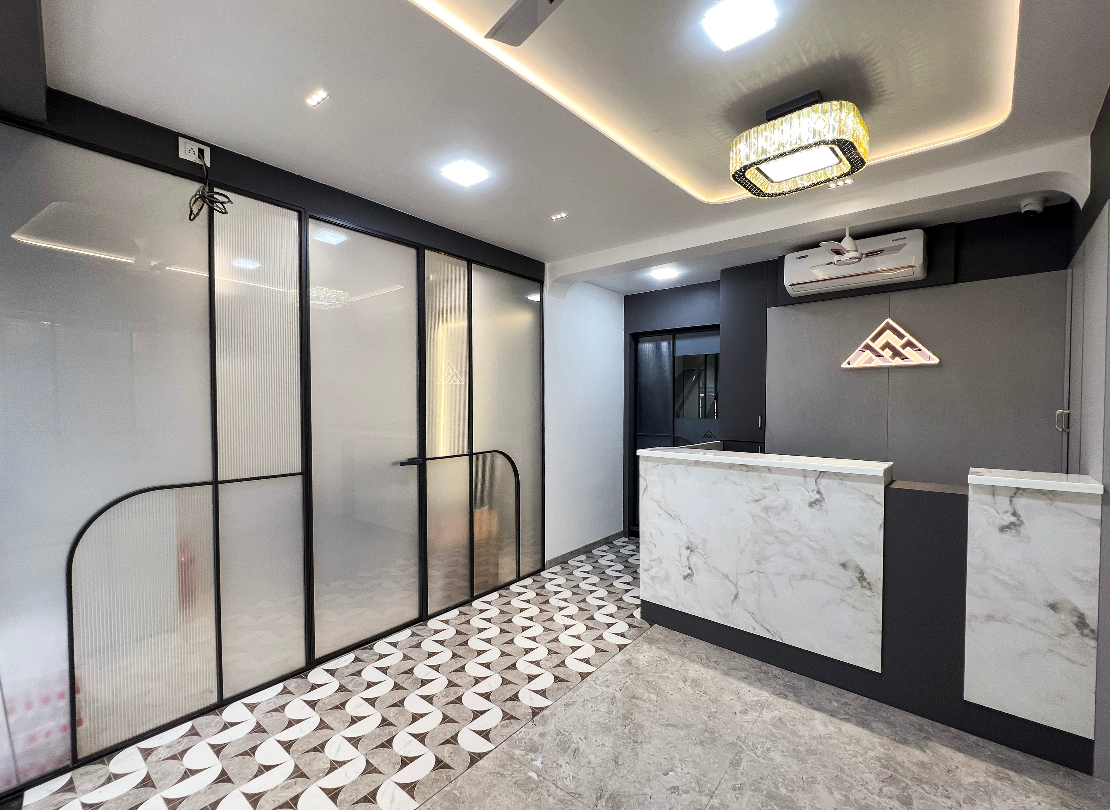 APEX STAY ROOMS & DORMITORY 𝗕𝗢𝗢𝗞 Mumbai Hotel