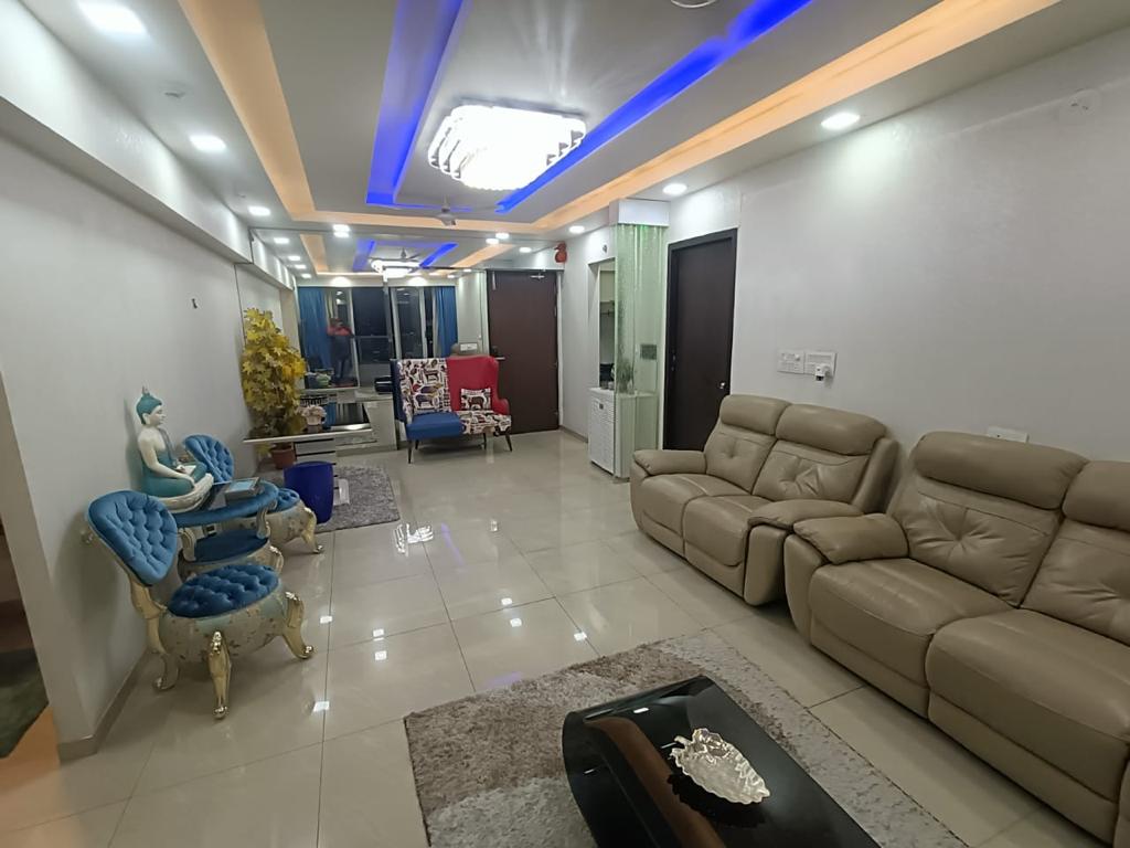 Royal Nest Premium 3bhk Apartment 𝗕𝗢𝗢𝗞 Pune Apartment