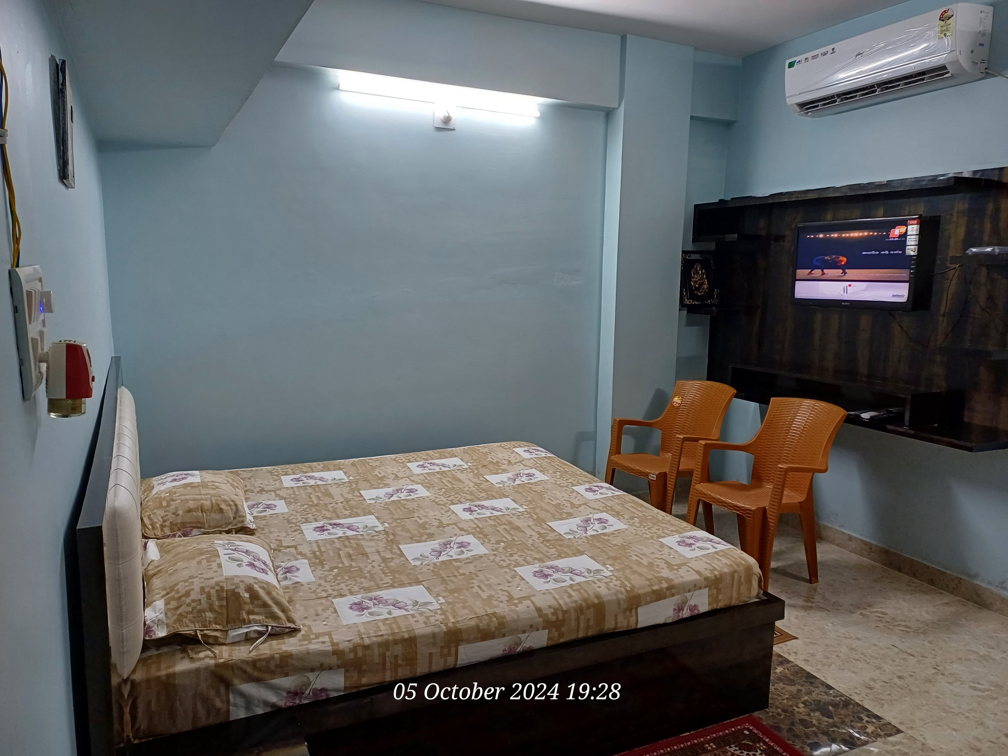 Rajarani Entire Stuido Apartment 𝗕𝗢𝗢𝗞 Puri Apartment