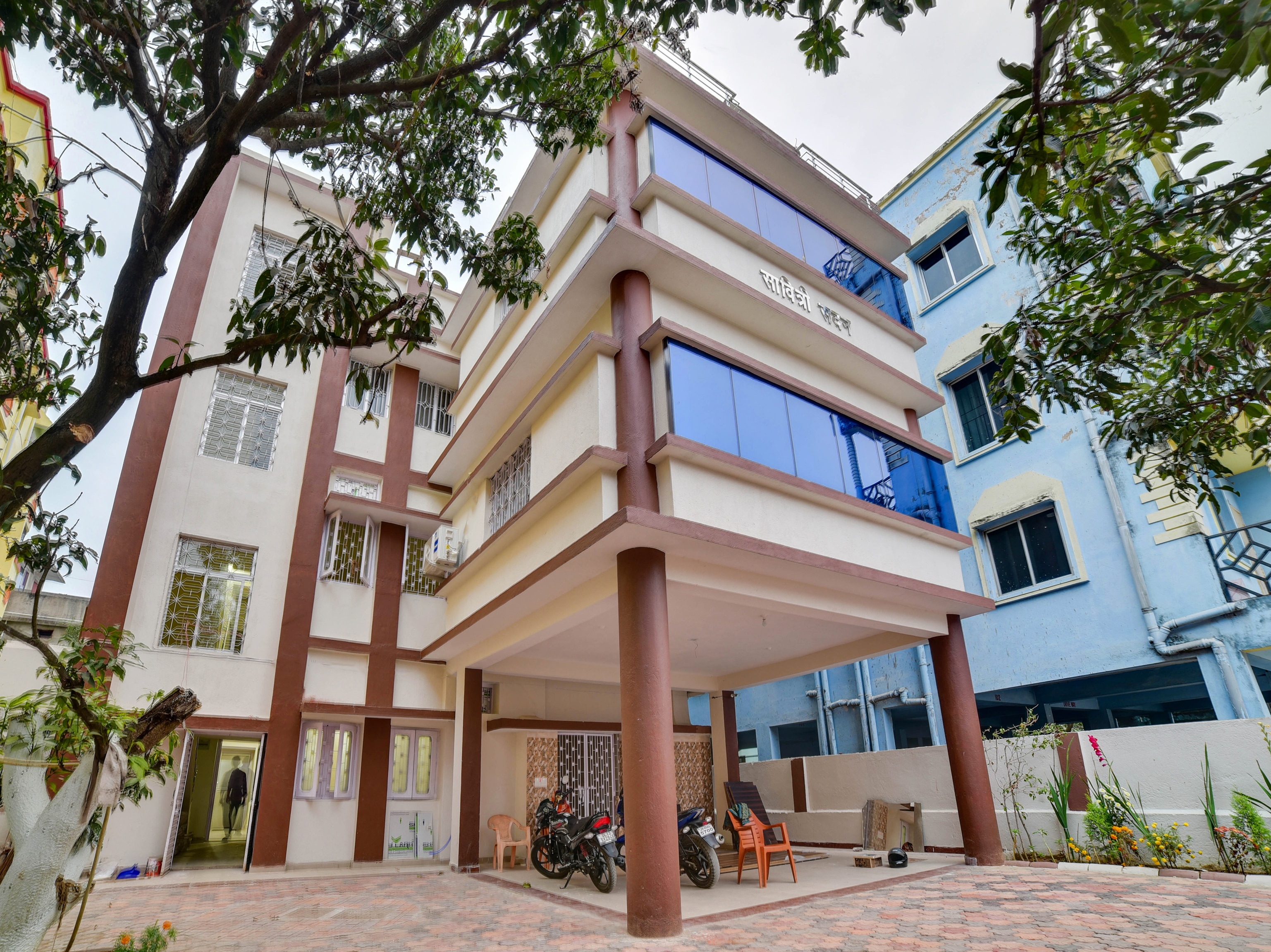 Savitri sadan 𝗕𝗢𝗢𝗞 Ranchi Guest House