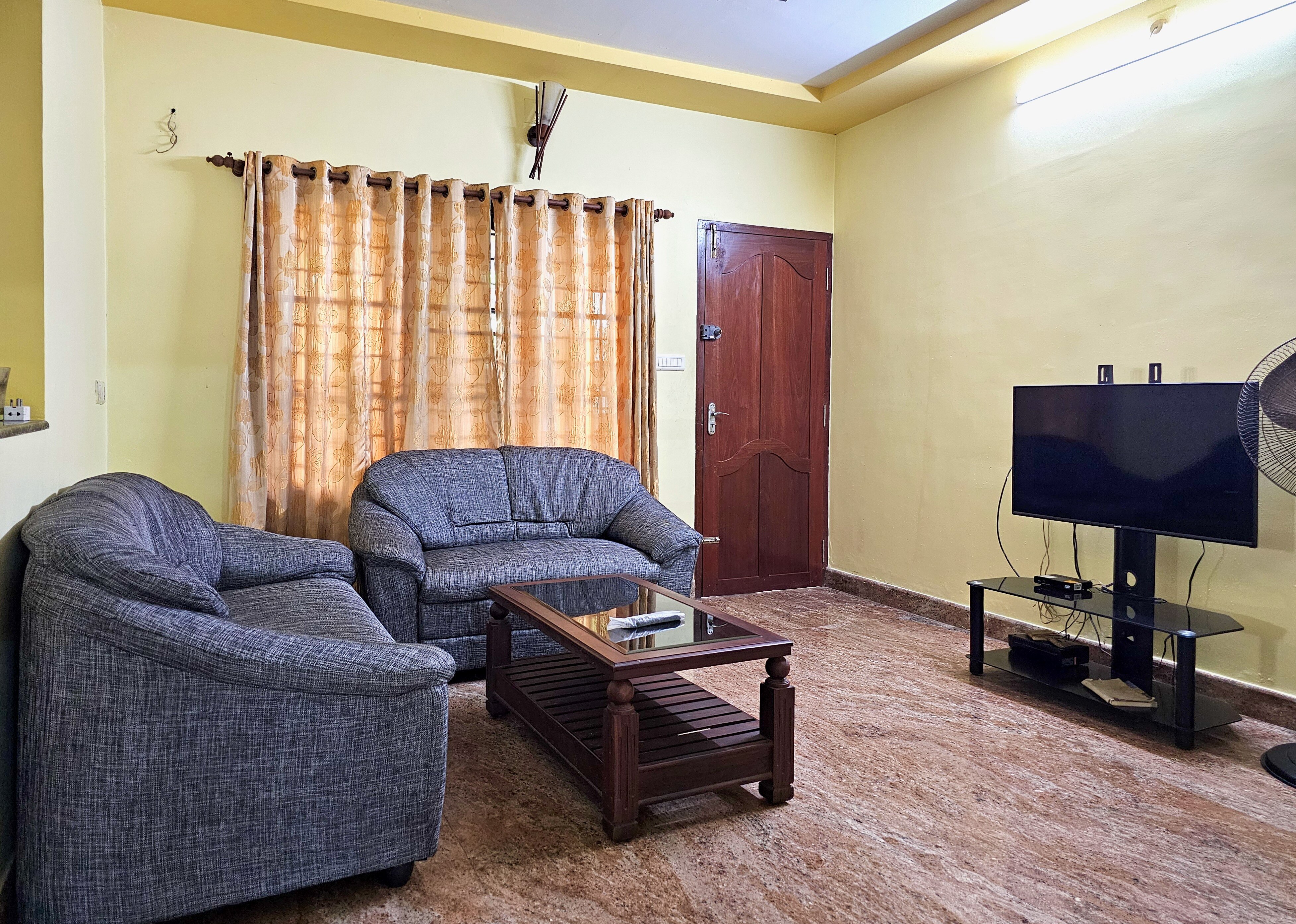 Cherai Vacation Home 3BHK by Alchemy Homes 𝗕𝗢𝗢𝗞 Cochin Homestay