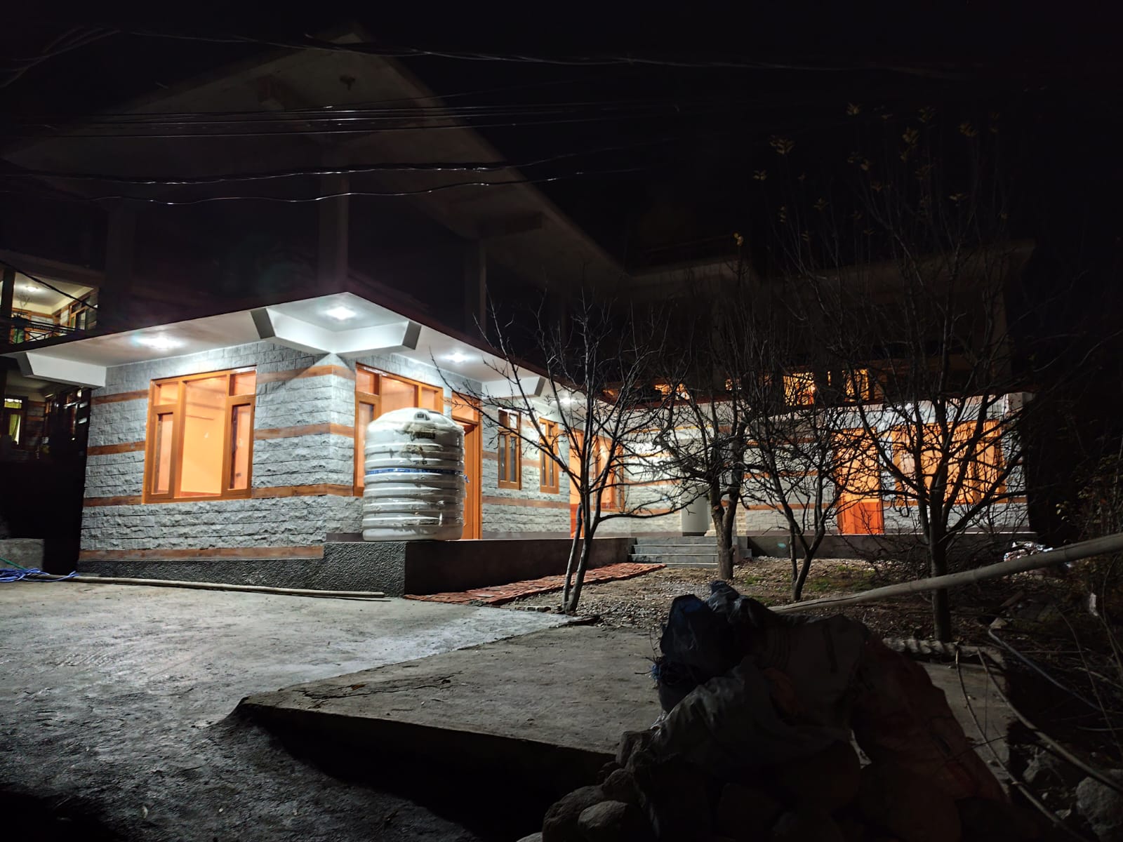 Rijul Thakur 𝗕𝗢𝗢𝗞 Manali Homestay