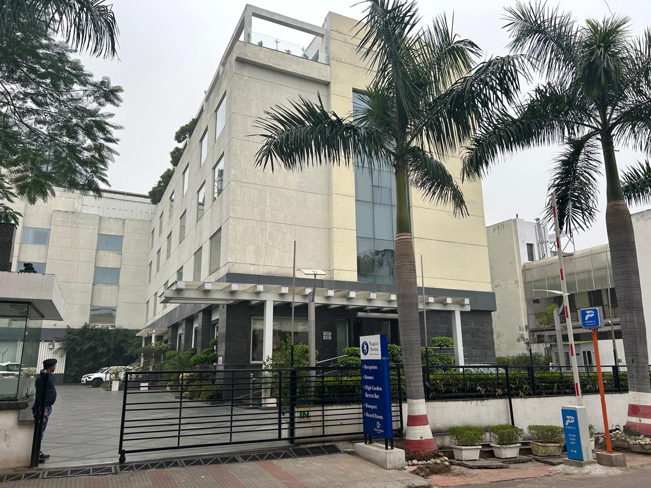 Sagar Sona Hotel Lucknow - Reviews, Photos & Offer