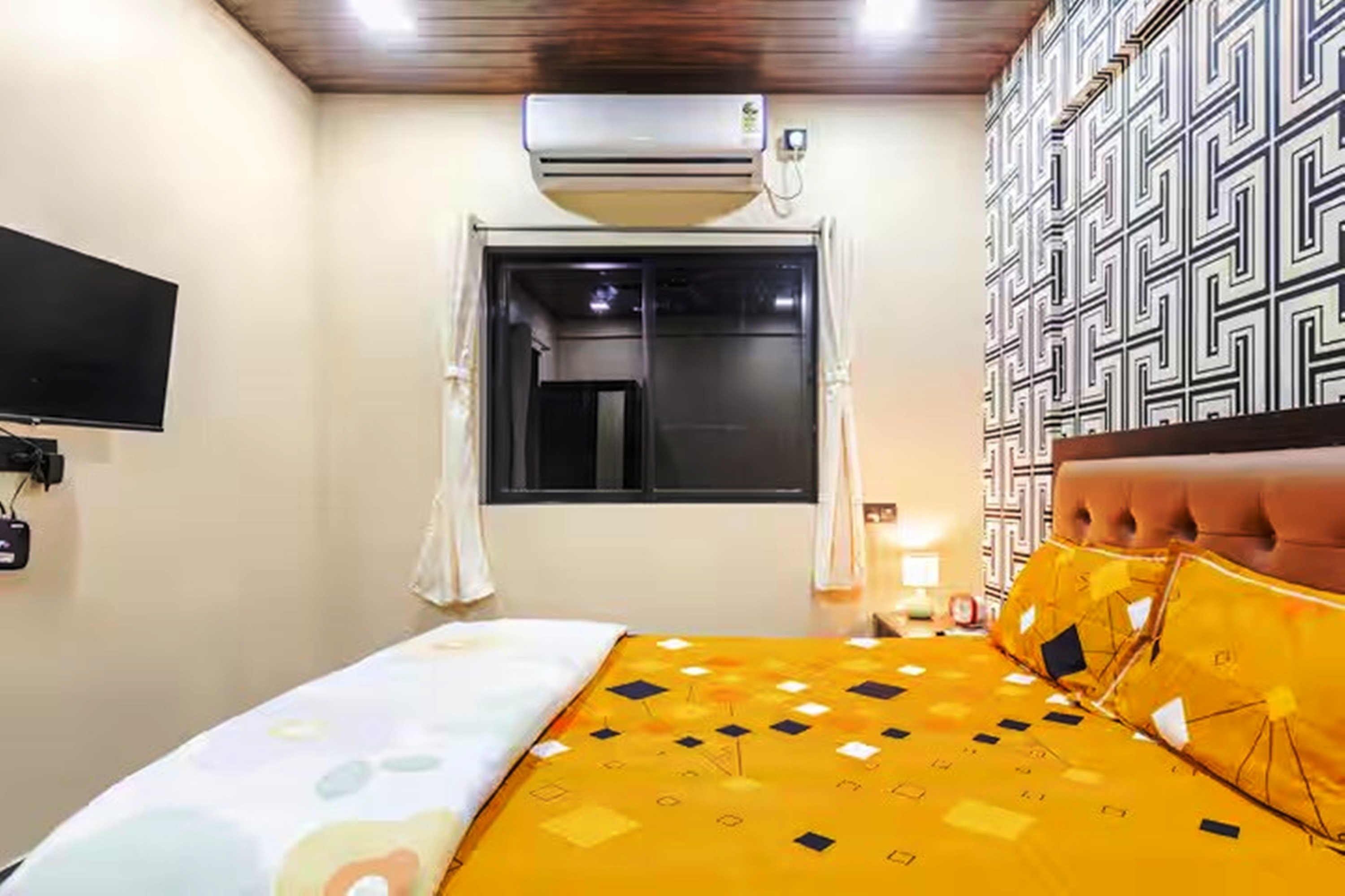 Studio Apartment in Andheri West 1001 𝗕𝗢𝗢𝗞 Mumbai Apartment