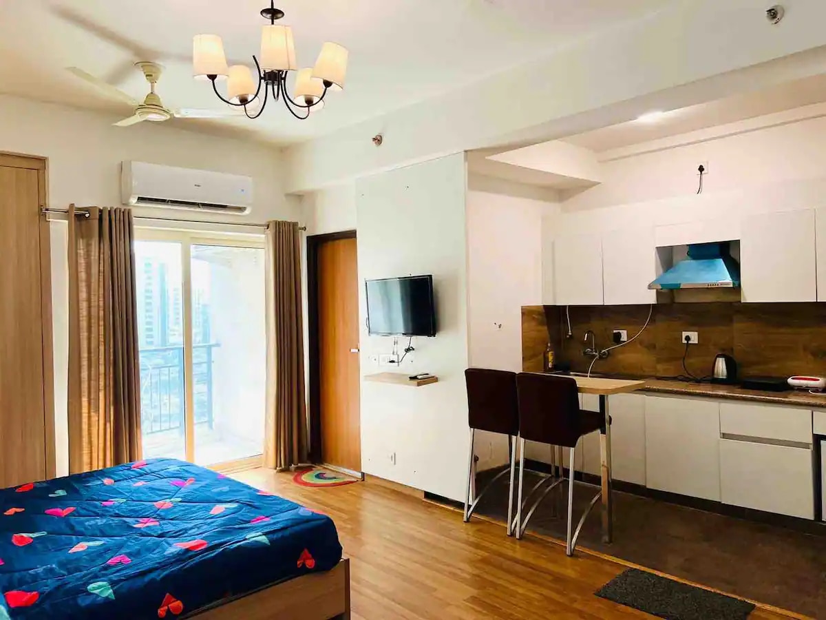 Circle by Noida Studios Apartment Noida - Reviews, Photos & Offer