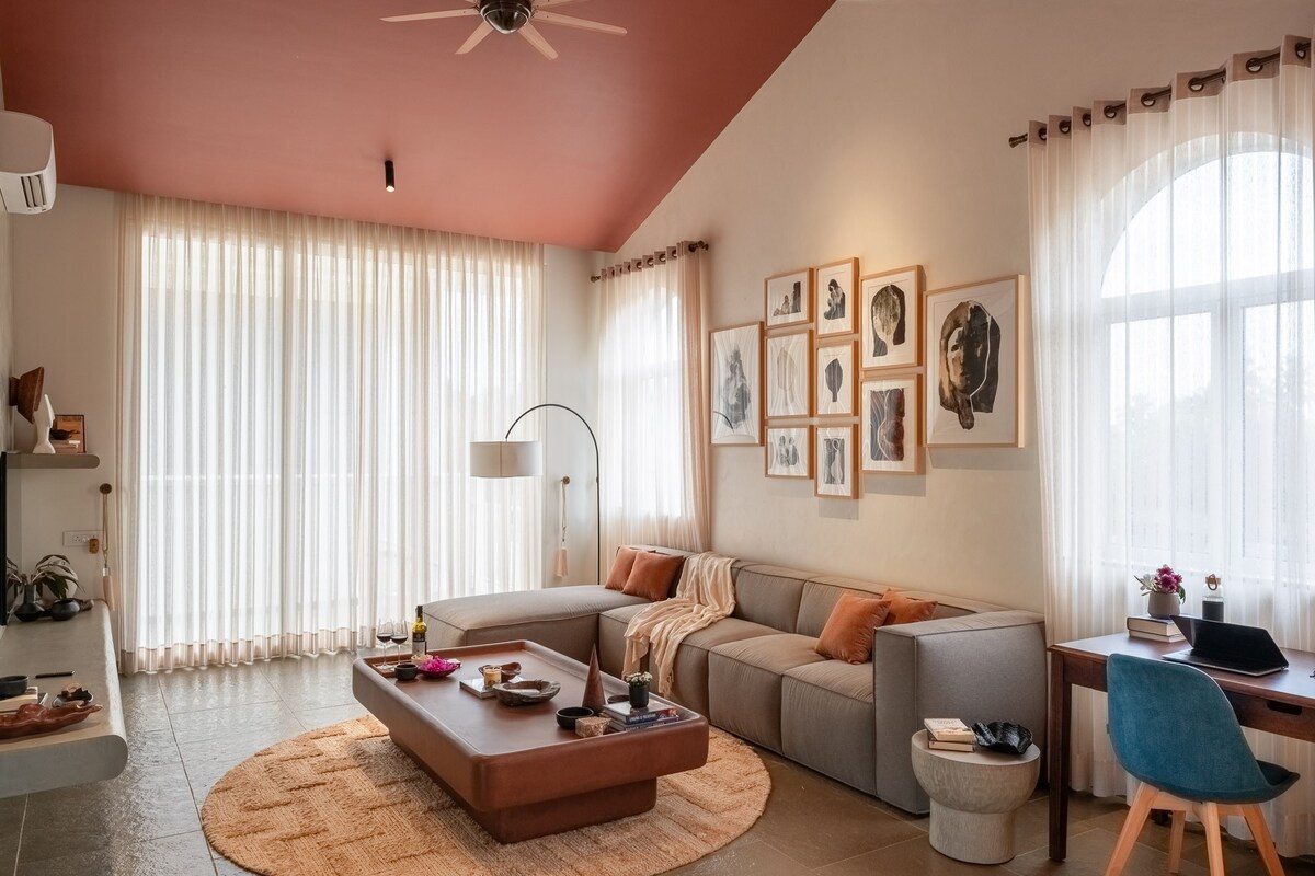 Casa Meraki 4BHK Villa with Pool near Vagator beach 𝗕𝗢𝗢𝗞 Goa Villa