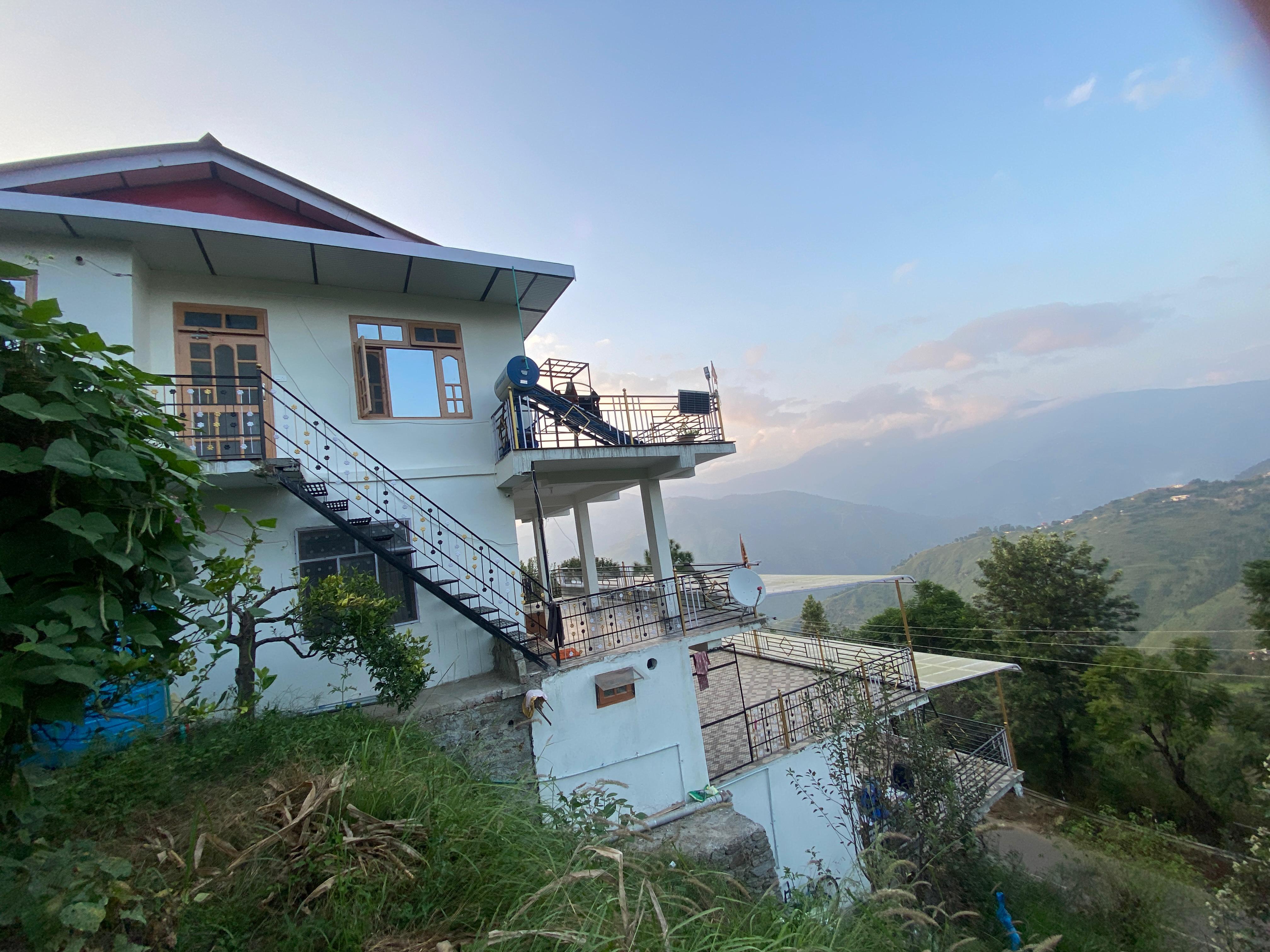 Gautam Ashiyana Homestay 𝗕𝗢𝗢𝗞 Narkanda Homestay