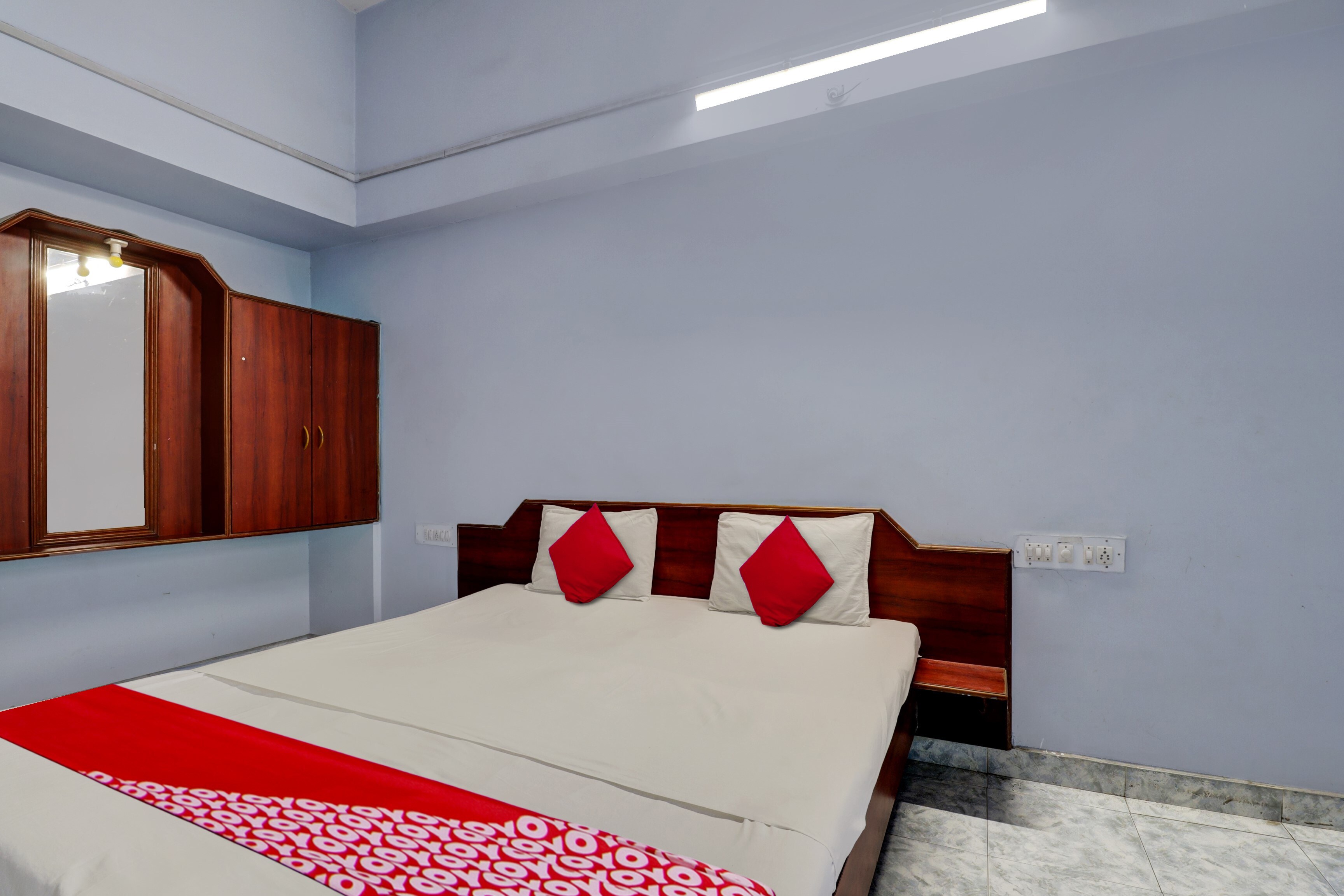 Kolhar Yatri Nivas Boarding And Lodging Hotel Mudhol - Reviews, Photos ...