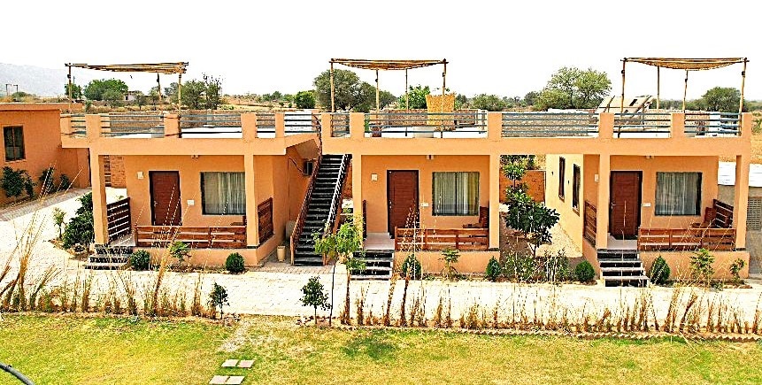 Amenities of The Cub Sariska 3 cottage mountain view with a pool